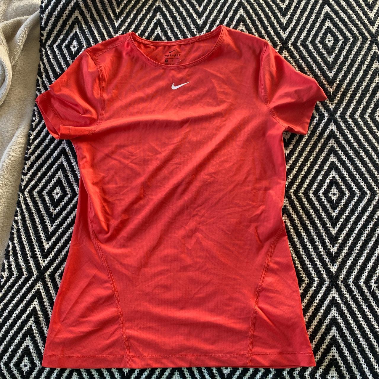 Woman’s Nike Dri-fit top, colour red Worn a few... - Depop