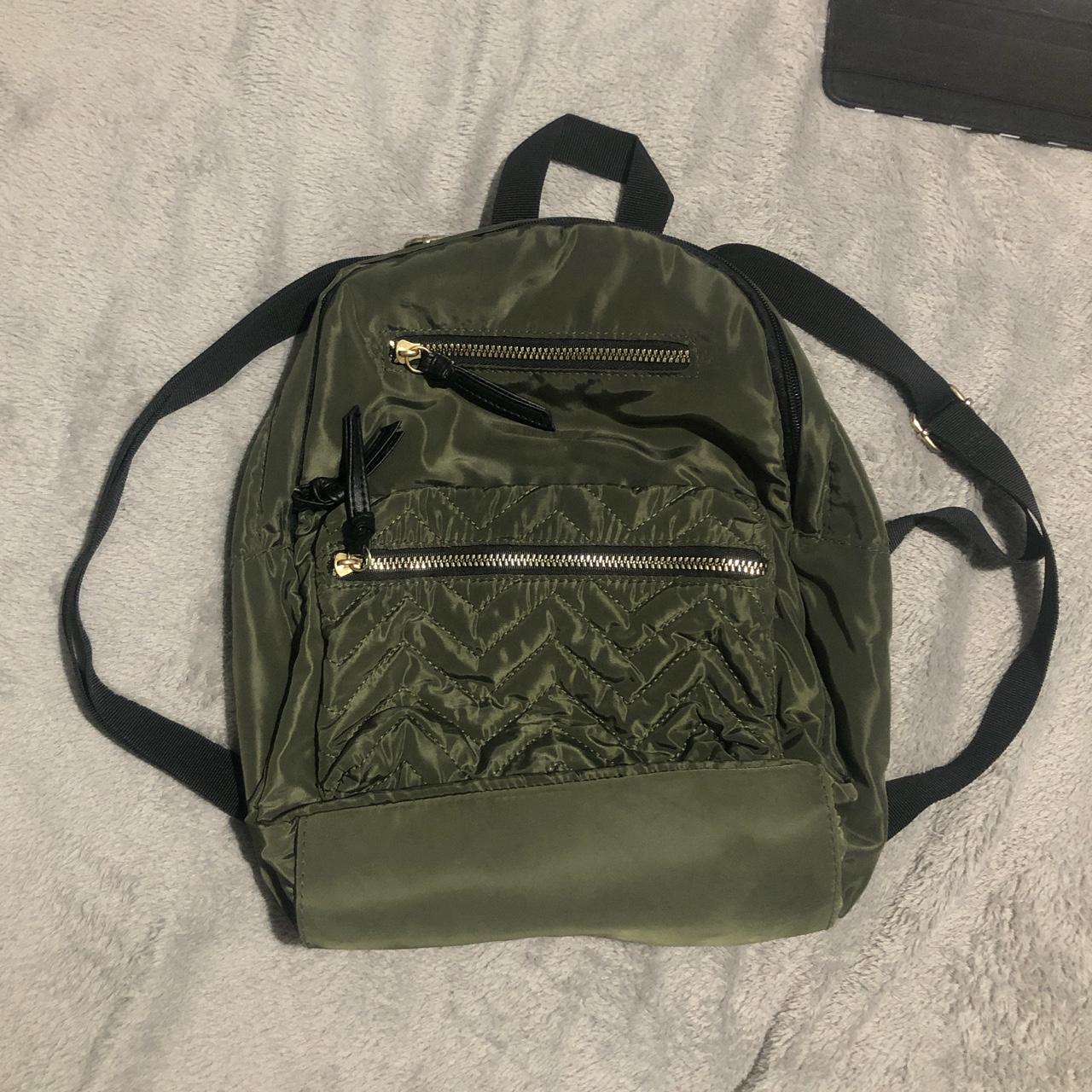 khaki/army green small rucksack never... - Depop
