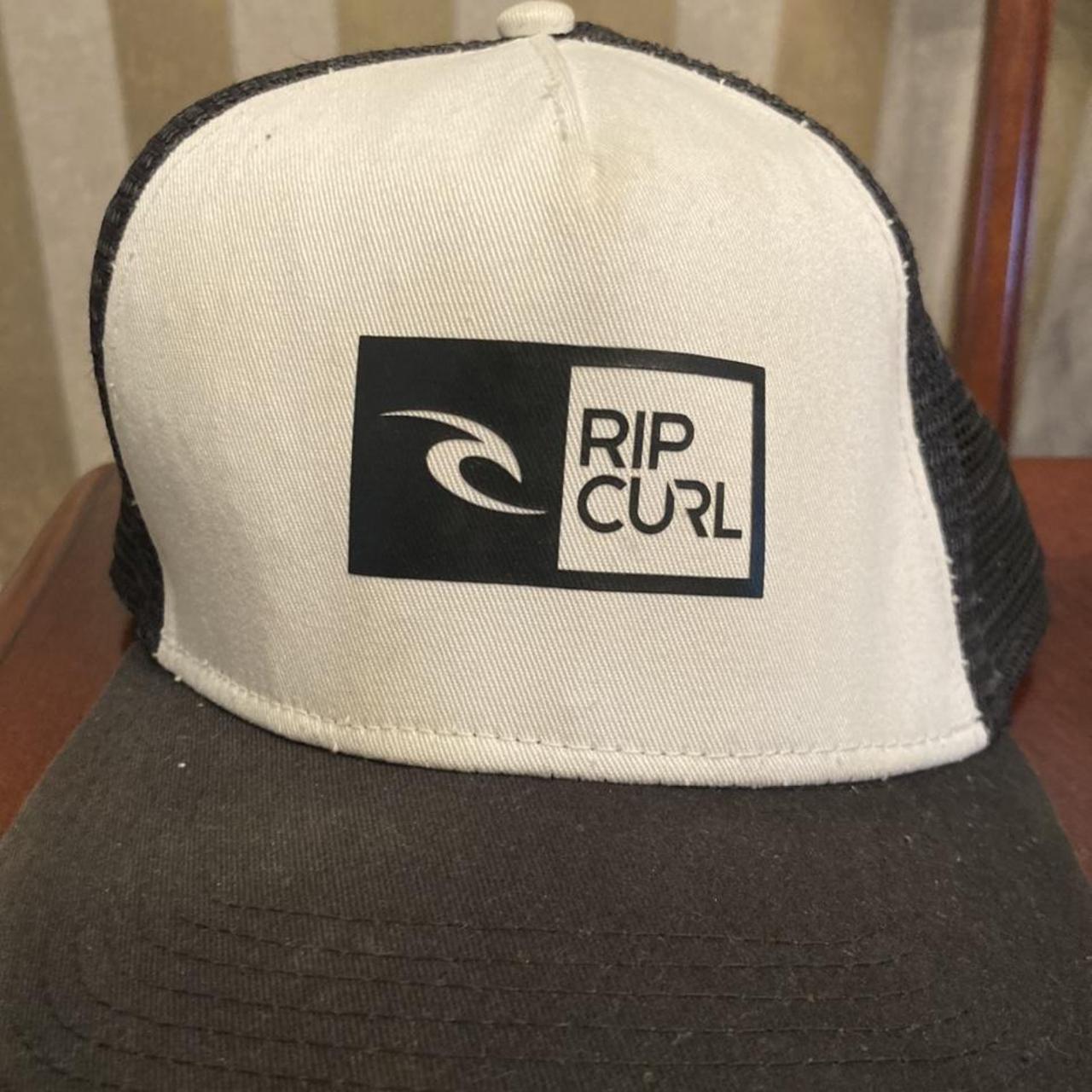 RIP CURL SURFER SNAPBACK HAT WHITE AND... - Depop