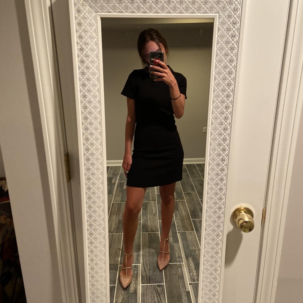 Zara Mimi dress with detachable collar - Depop