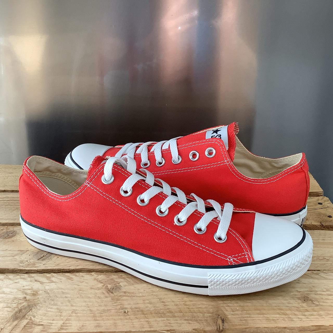 Converse Men's White and Red Trainers | Depop
