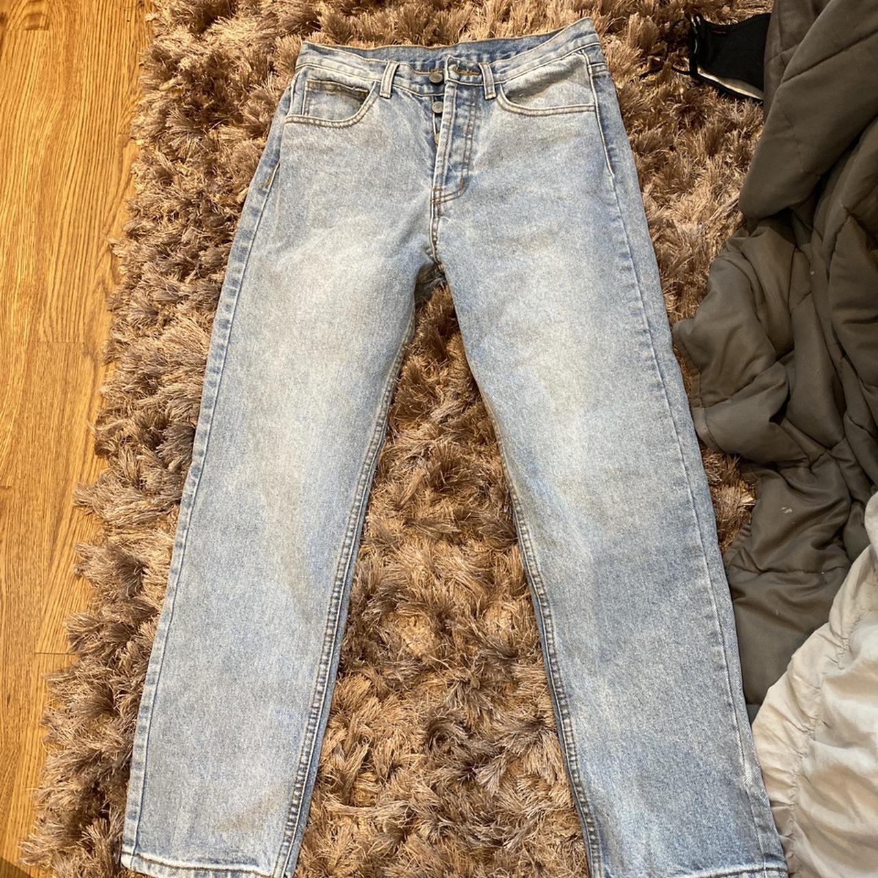 these are SO cute but they don’t rlly fit me the way... - Depop