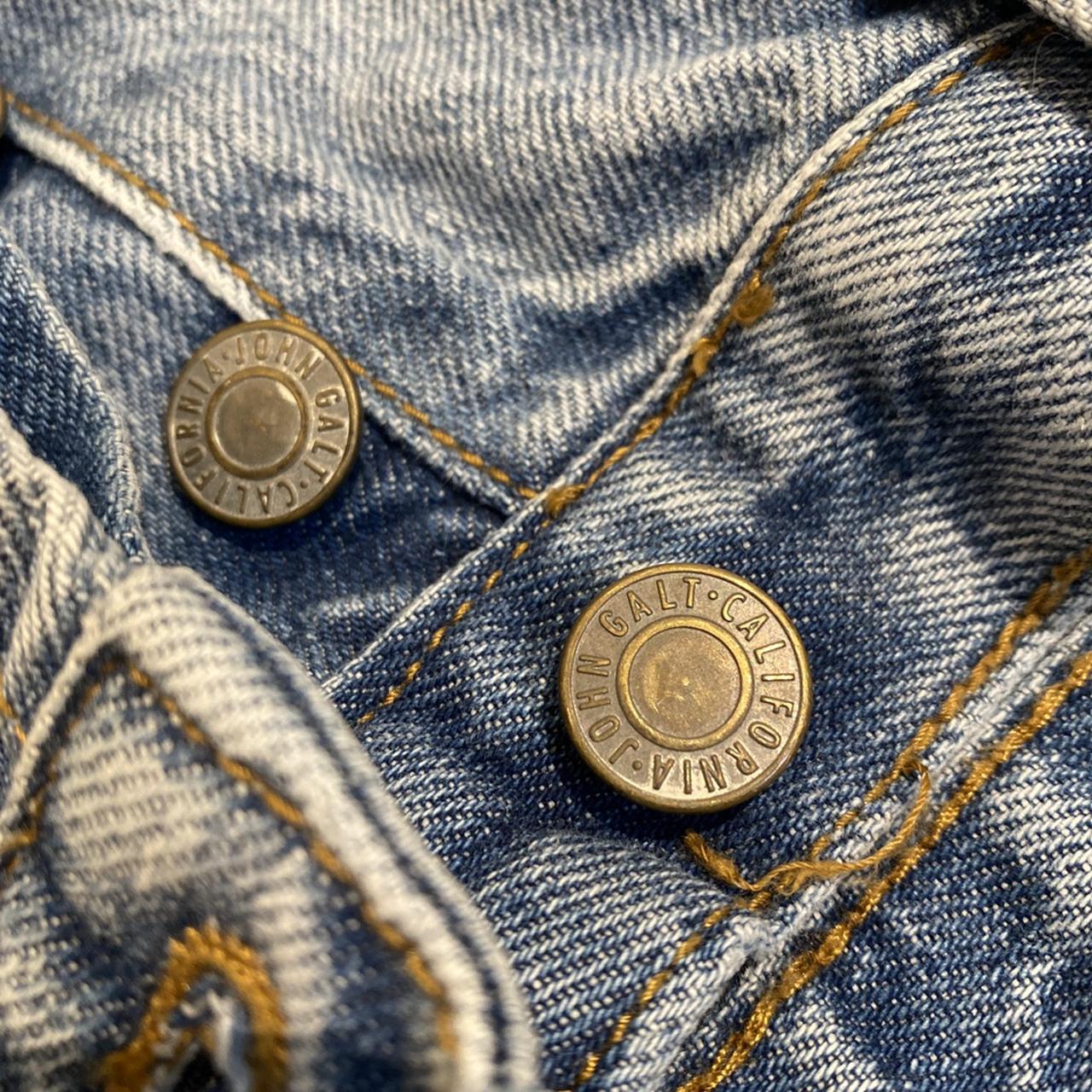 these are SO cute but they don’t rlly fit me the way... - Depop