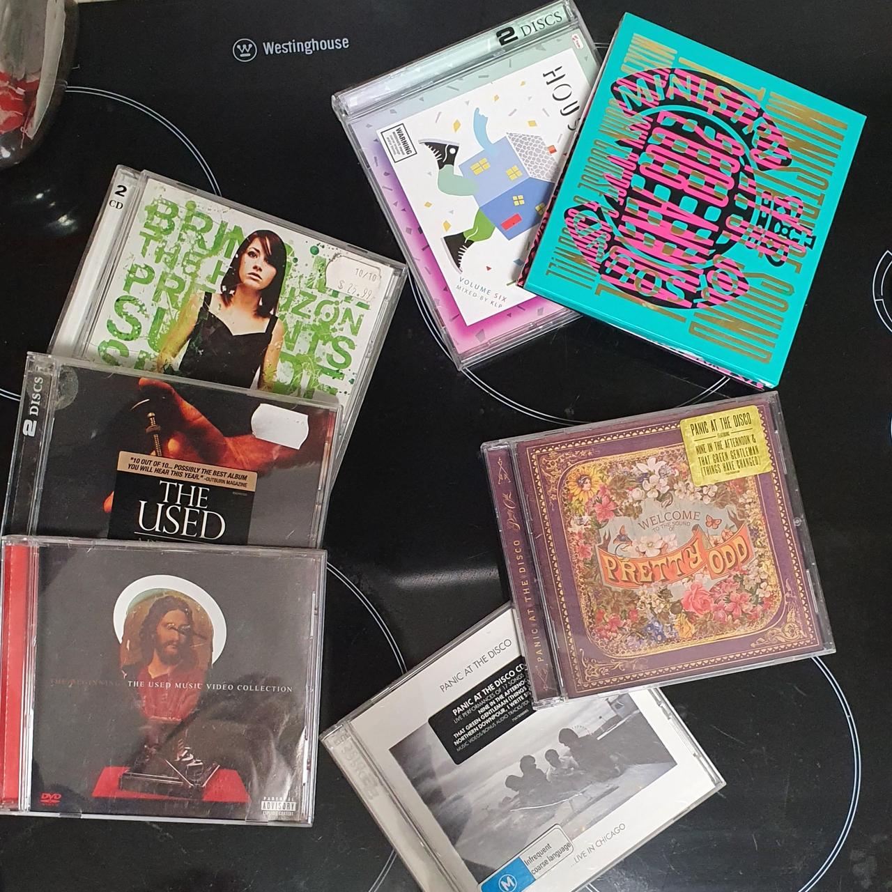 **FREE WITH ANYTHING $15 OR OVER** 7 different CDS... - Depop