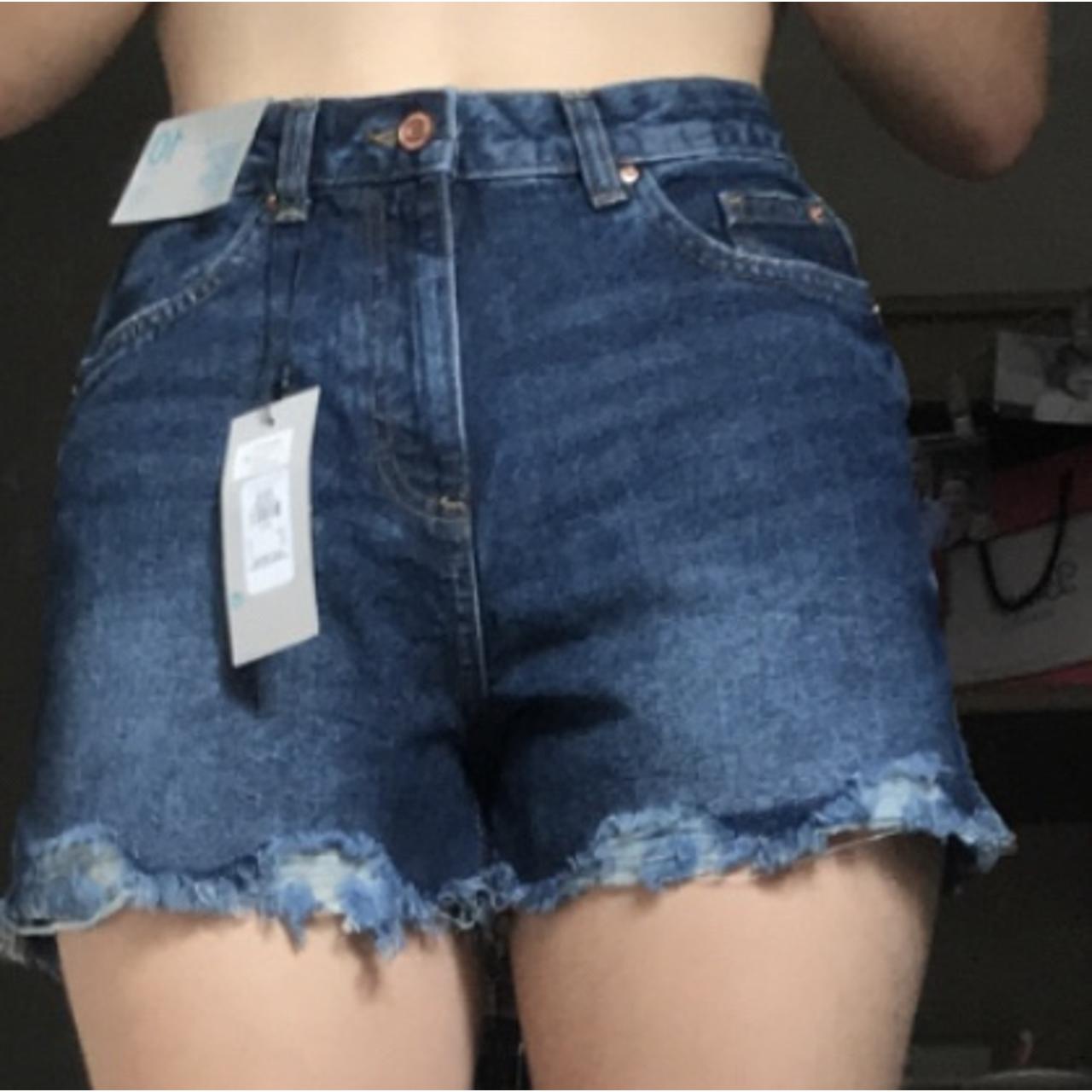 Same shorts as the black ones in a different colour... - Depop