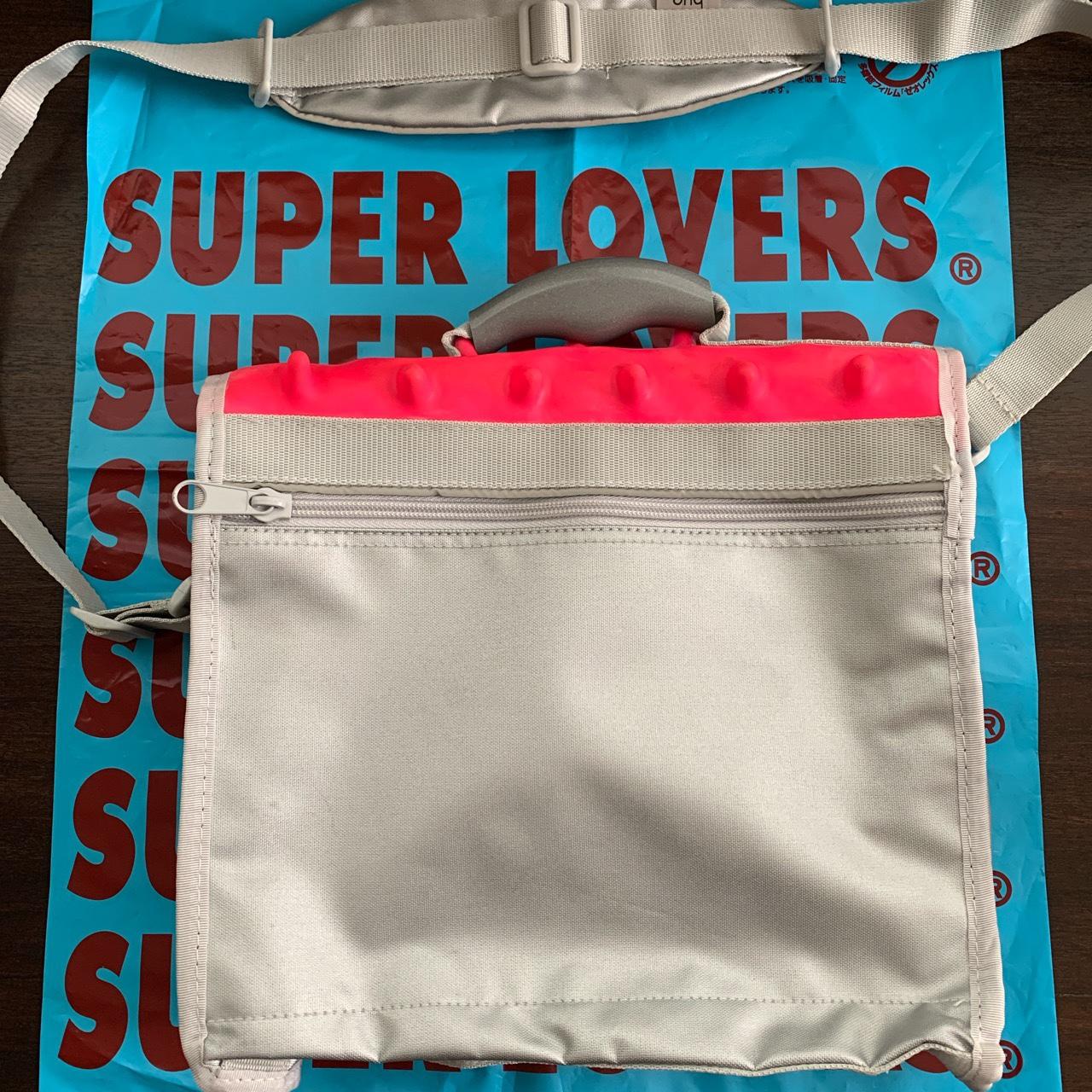 90s Craig Morrison Bug Messenger Bag Pink and... - Depop