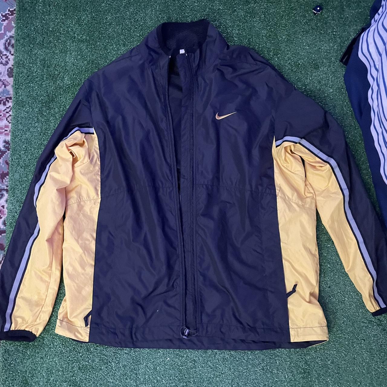 Vintage Nike zip-up great condition zipper works... - Depop
