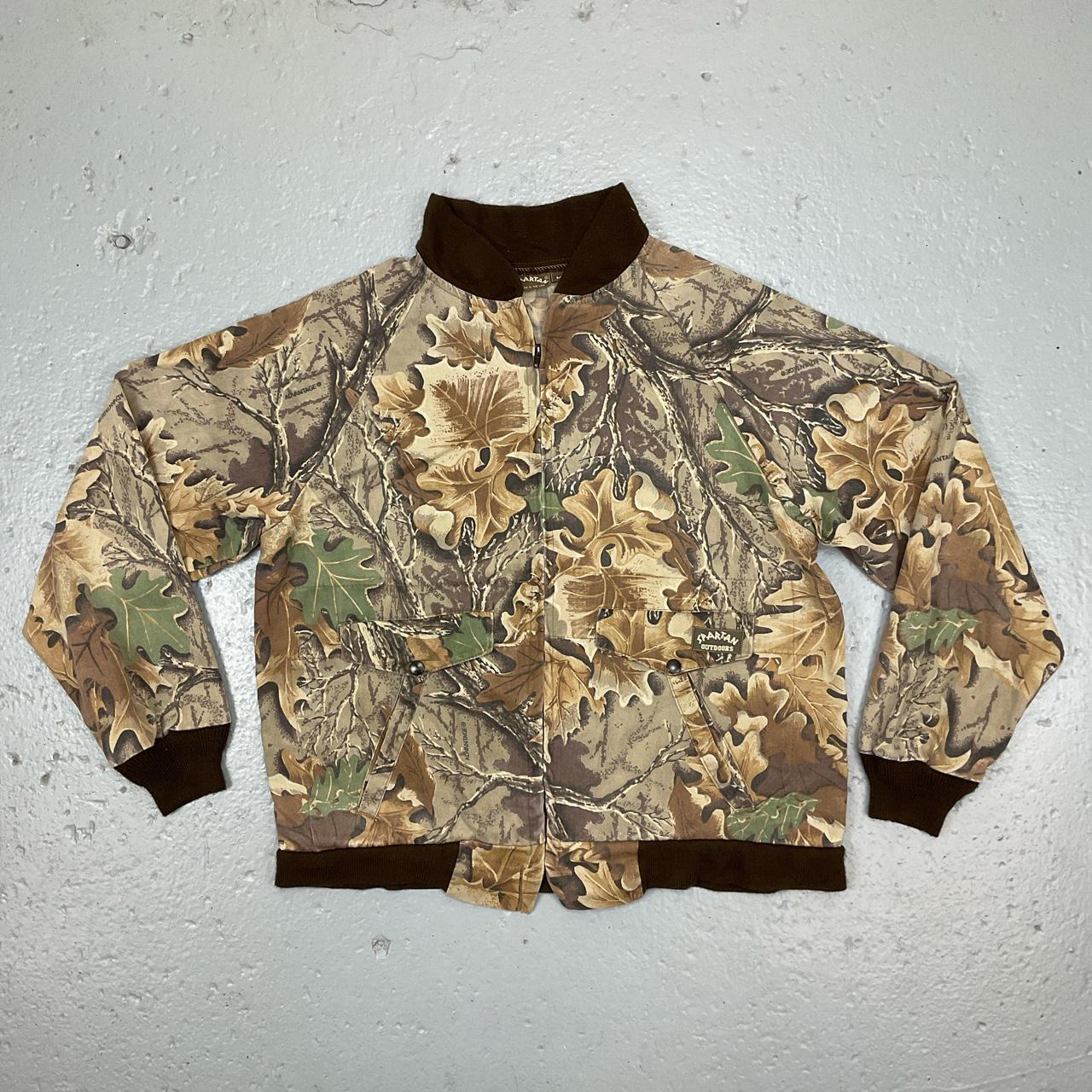 USA 🇺🇸 real tree/leaf camo print jacket. Large front... - Depop