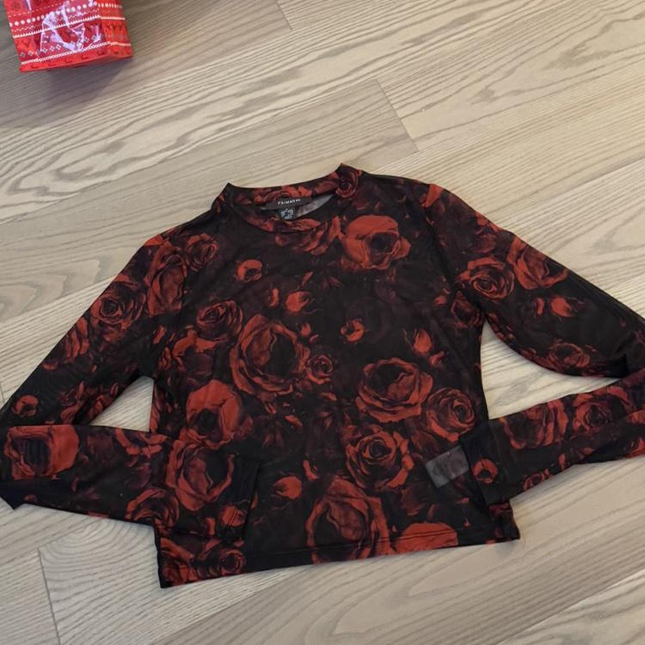Primark Women's Red Crop-top | Depop