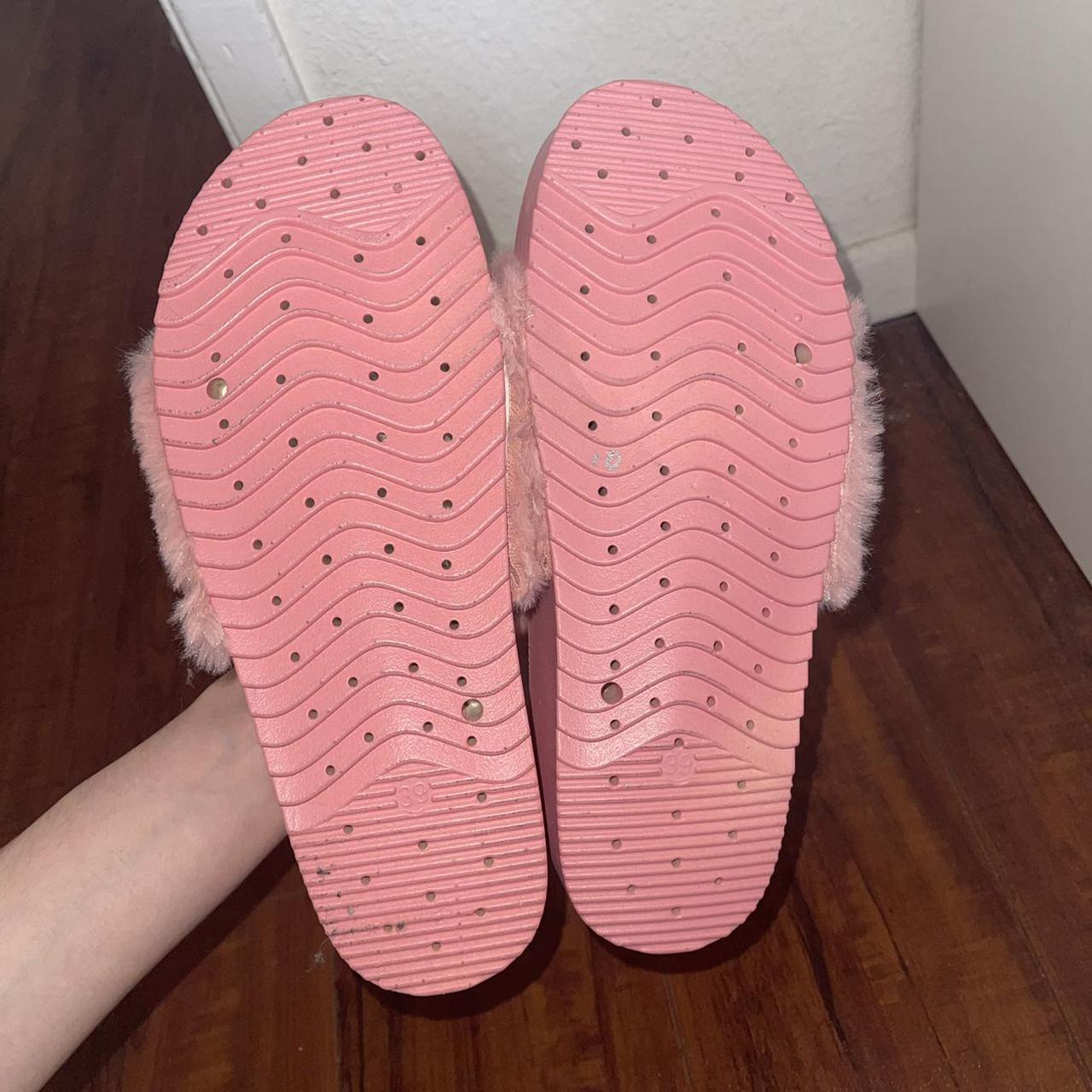 Pink Furry Platform Slides 🌷 - never worn just tried... - Depop