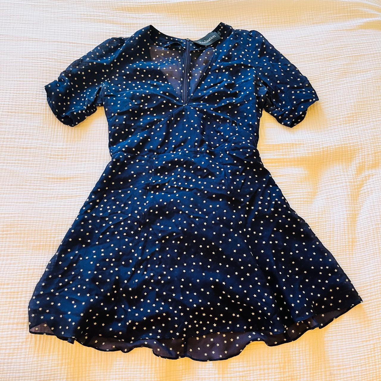 Super cute REALISATION silk dress in SIZE MEDIUM.... - Depop