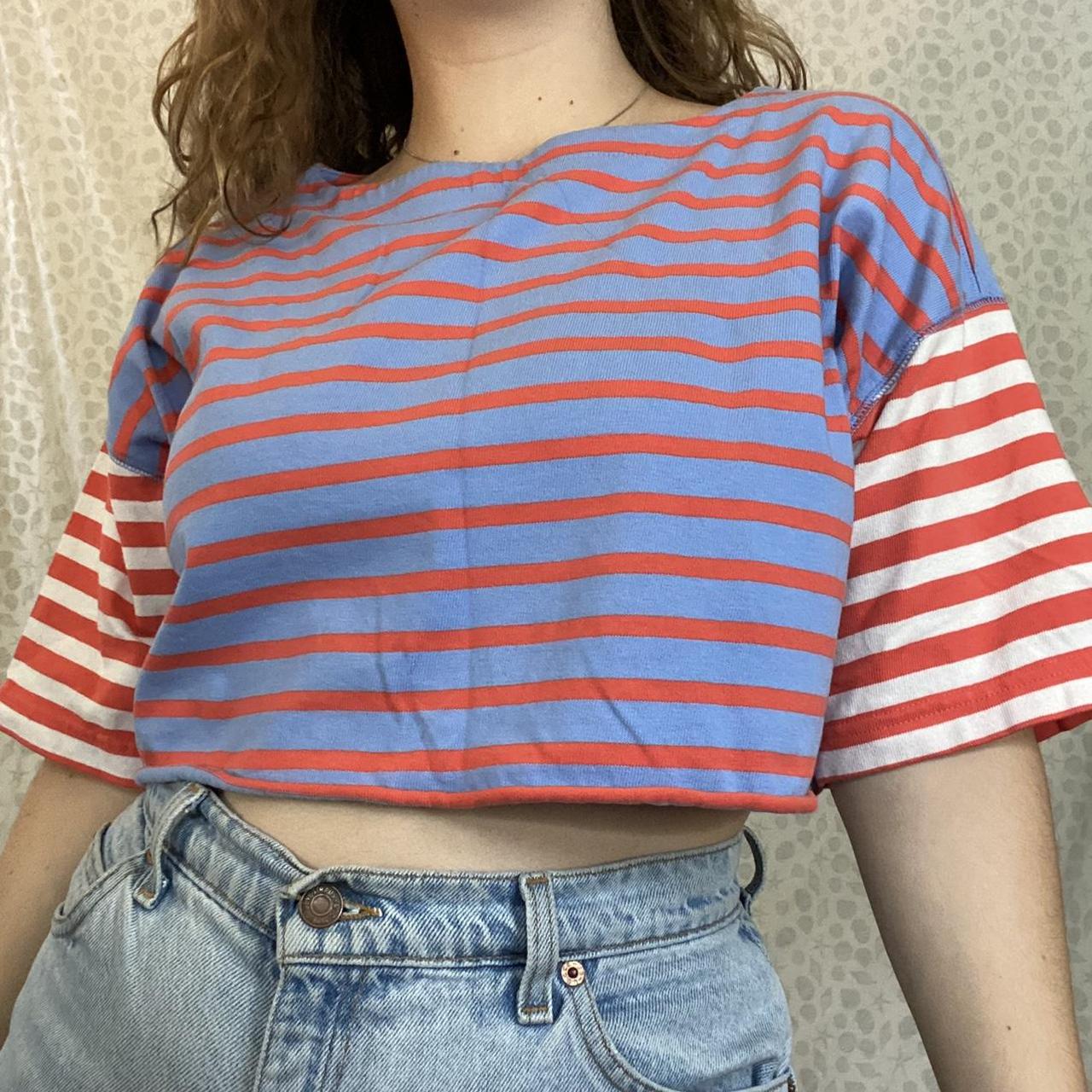 🌸gap boxy fit striped funky crop top🌸 always get... - Depop