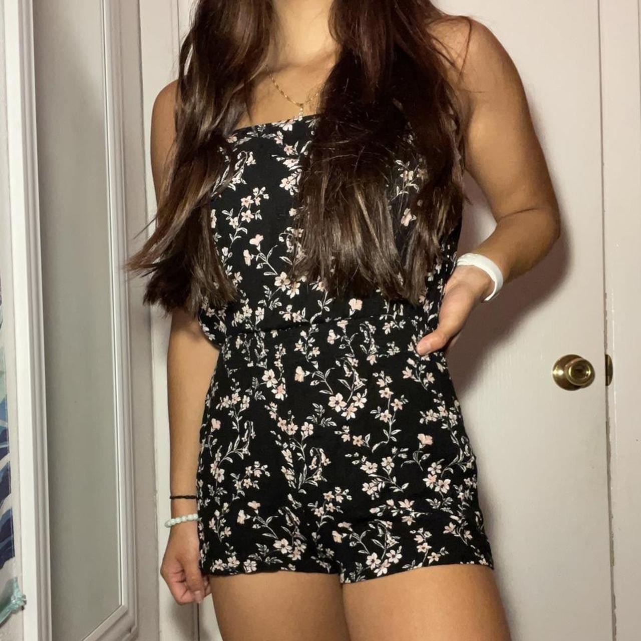 forever 21 romper super cute for summer - Depop