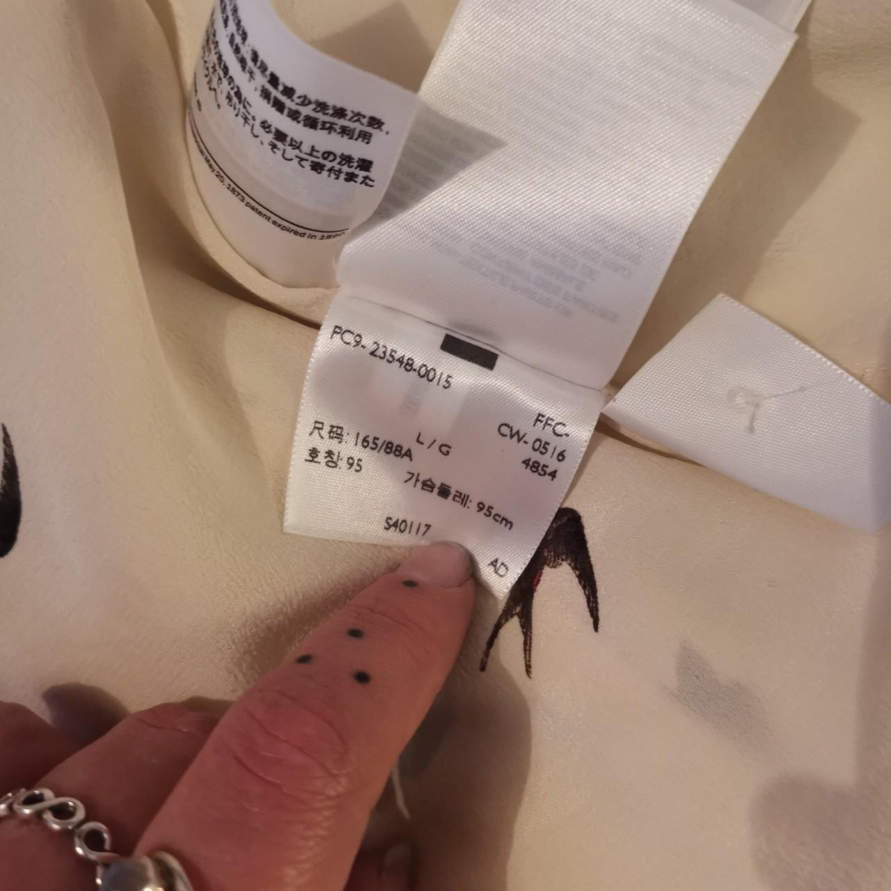 Levis 100% silk shirt. Cream with birds. Size L.... - Depop