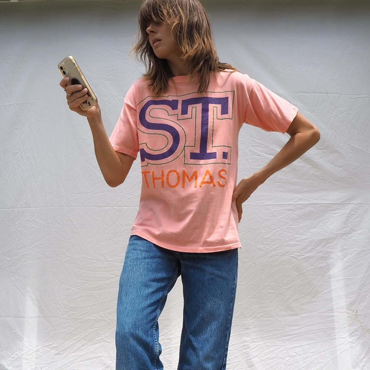 VINTAGE 80'S SINGLE STITCH PEACHY PINK T SHIRT ⚠️... - Depop