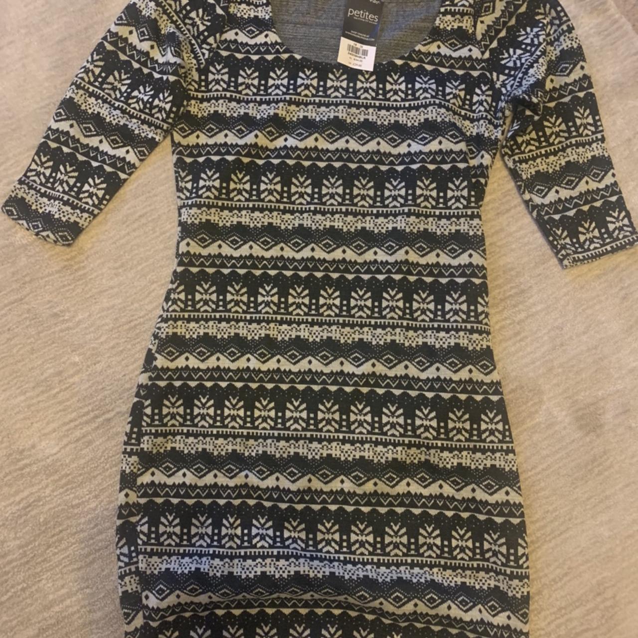 Aztec design mini dress with 3/4 length sleeves.... - Depop