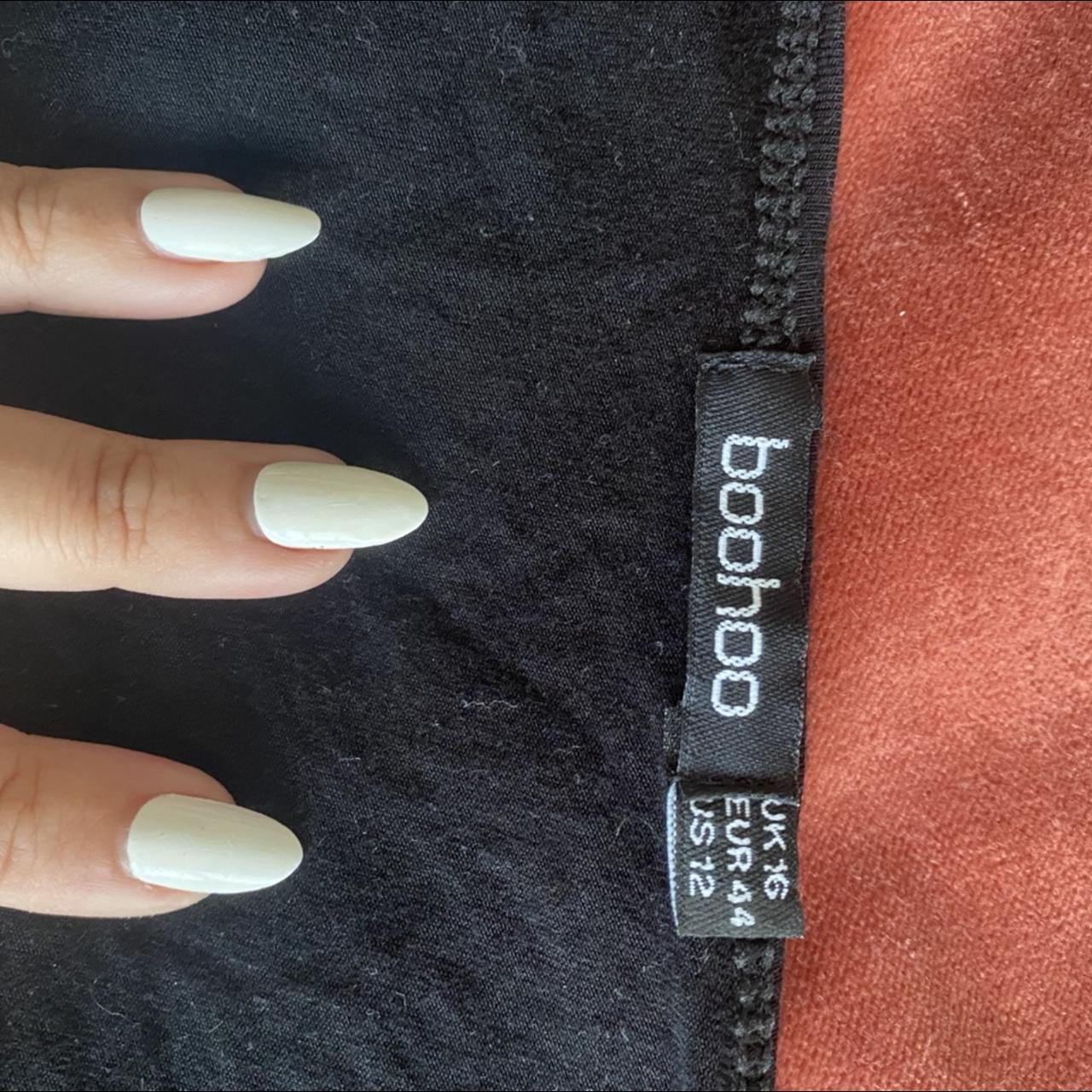 Boo-hoo black bodysuit Great condition #NightOut... - Depop