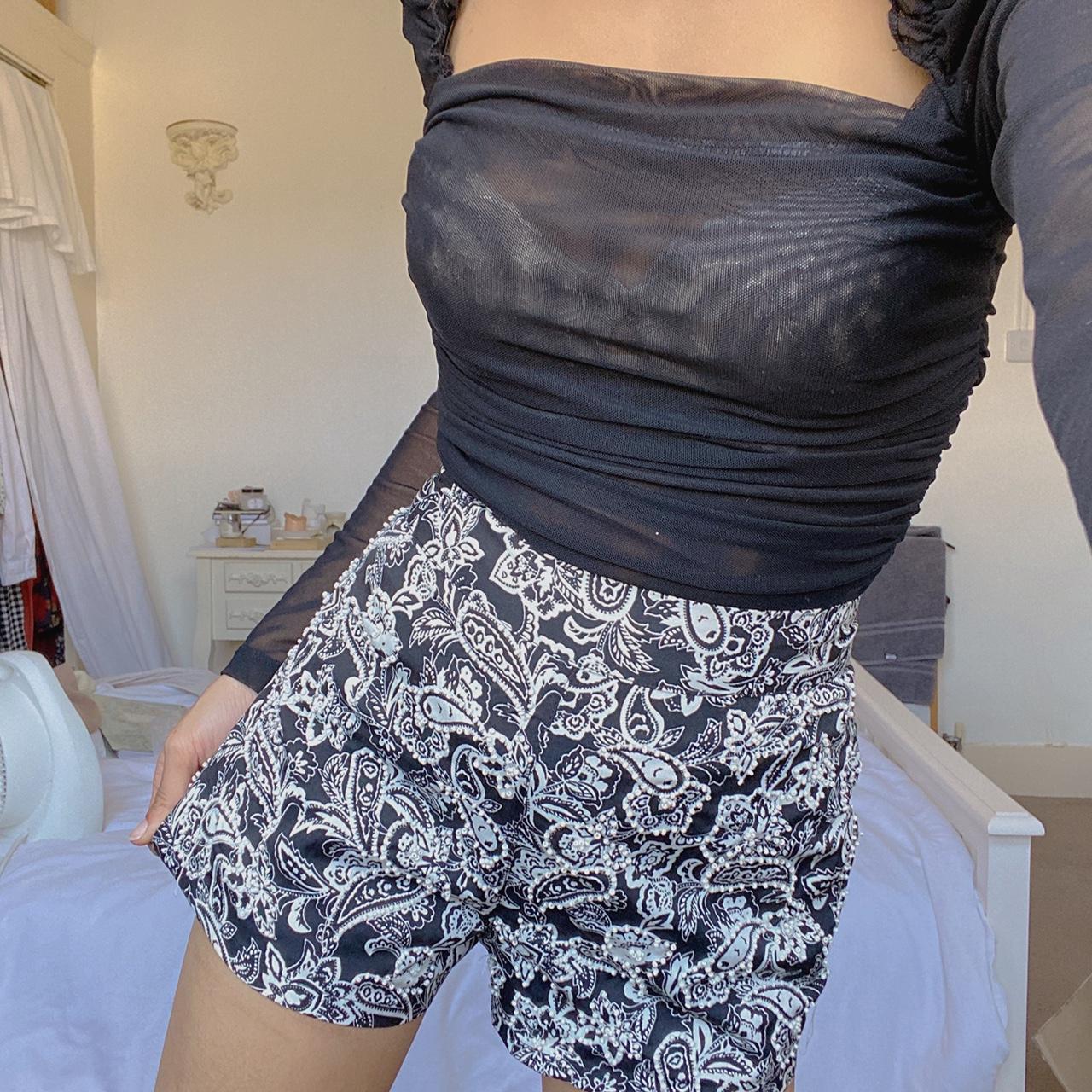 Women's Black and White Shorts | Depop