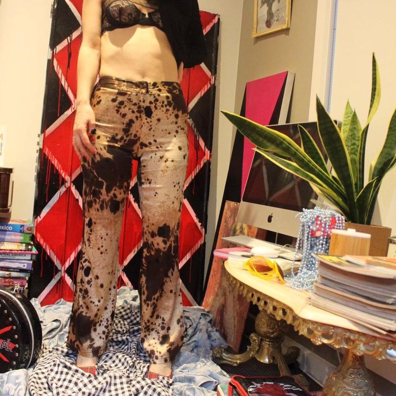Silk brow spotted pants! Super sexy fit - Depop