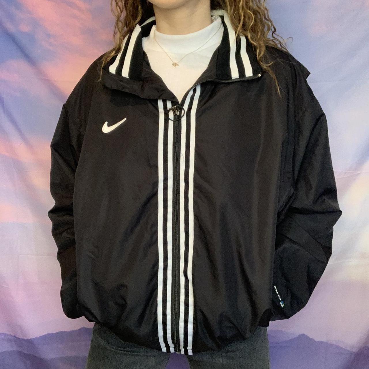 🎱Vintage Nike zip up windbreaker jacket🎱 •black with... - Depop