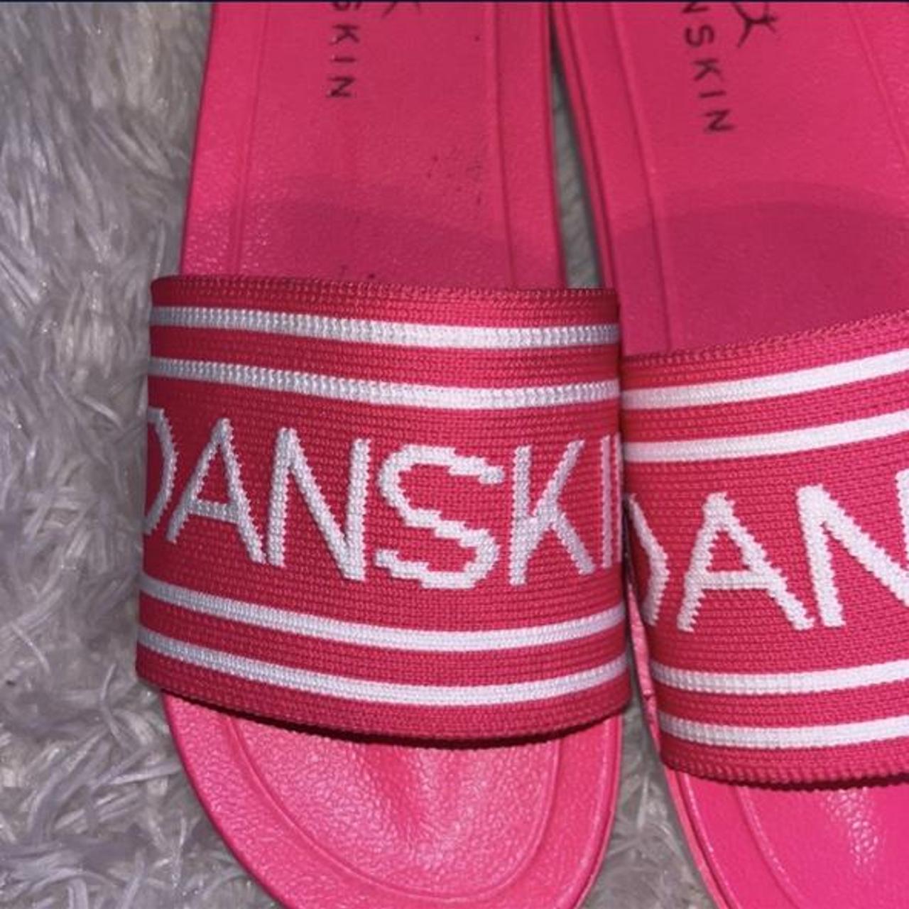 Hot pink slides💕 these can fit US size 3 and... - Depop