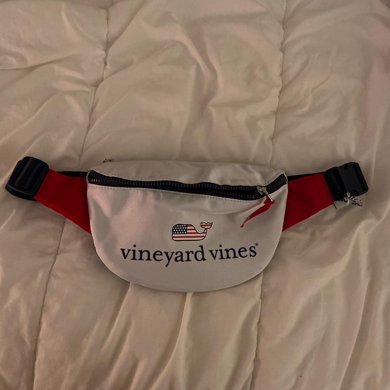 Vineyard Vines Women's Bag | Depop
