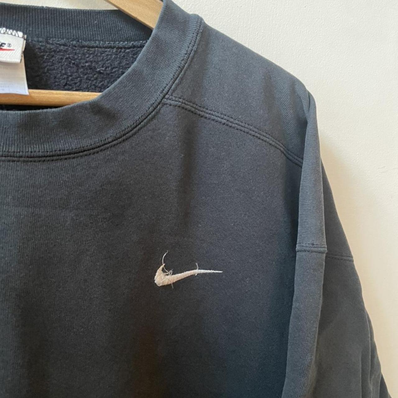 Scruffy vintage black Nike jumper size XL - fits a... - Depop