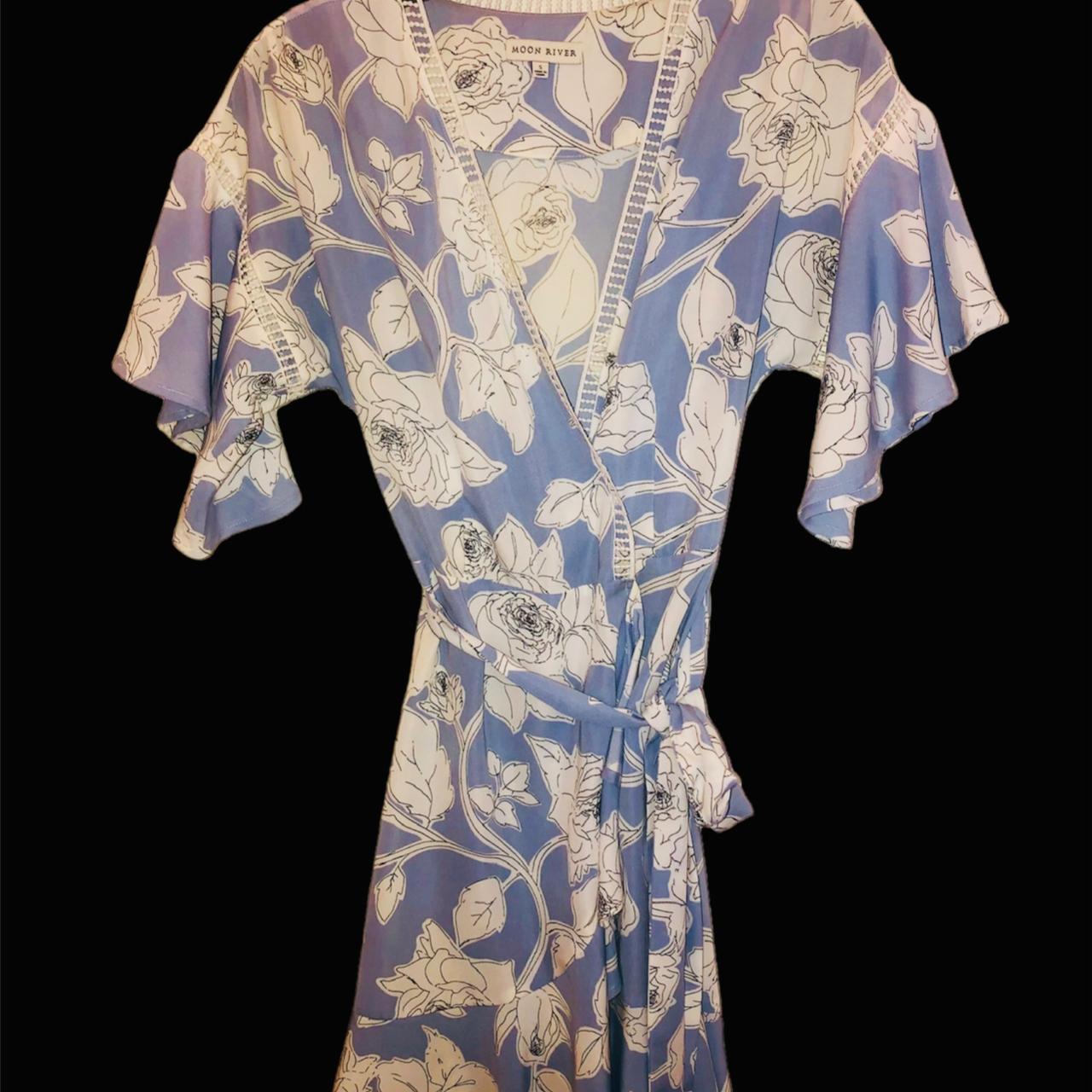 Moon River Women's Blue and White Dress | Depop