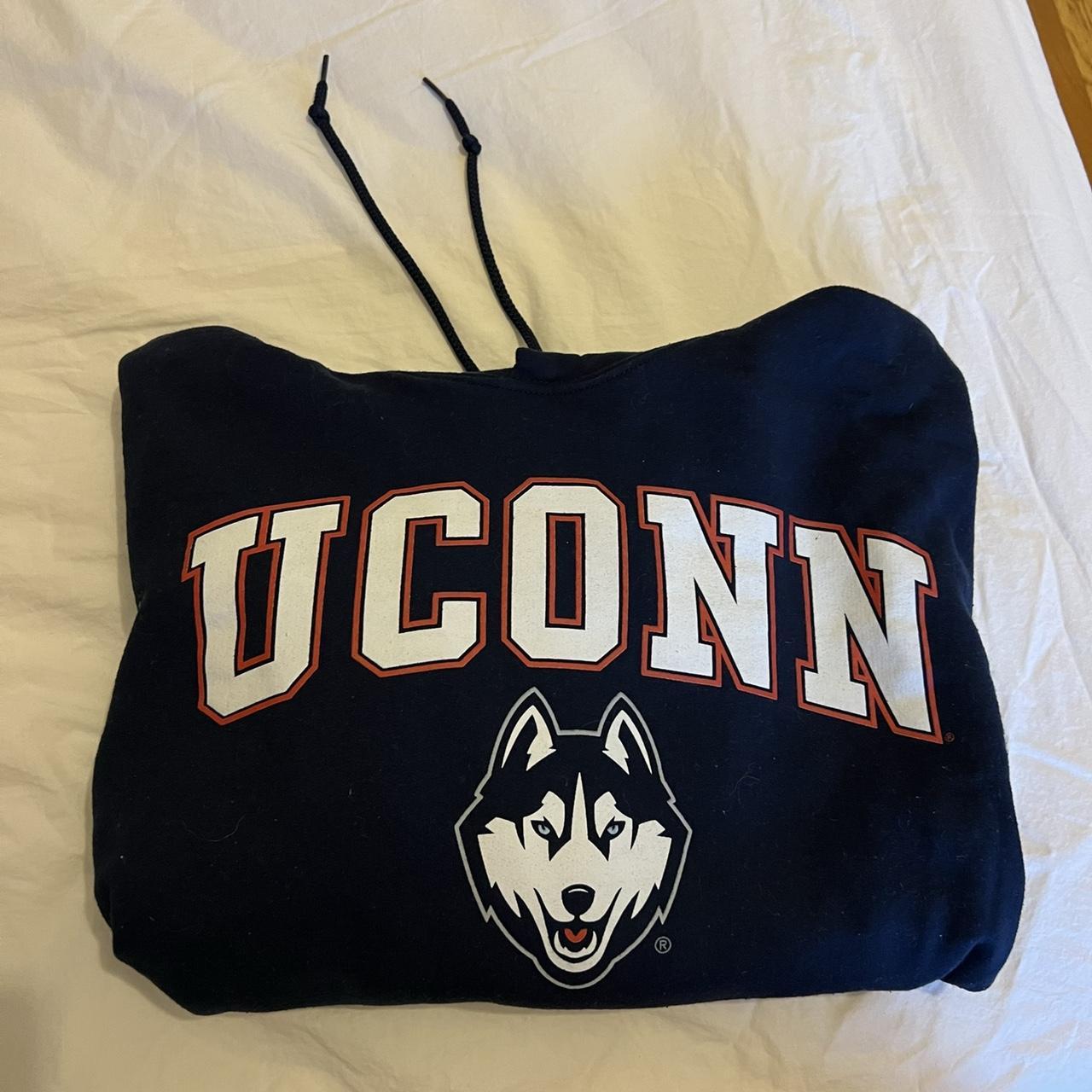 Champion UCONN merch hoodie sweatshirt university of... - Depop
