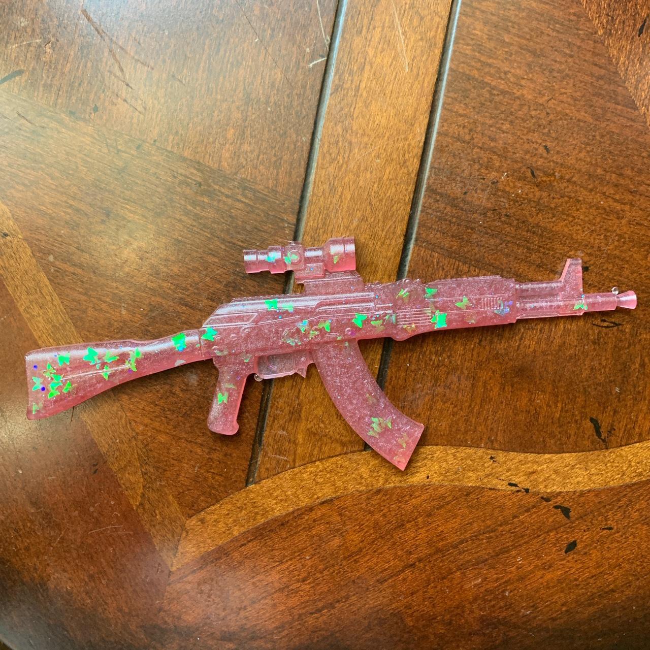 resin mold bundle message before buying! gun... - Depop