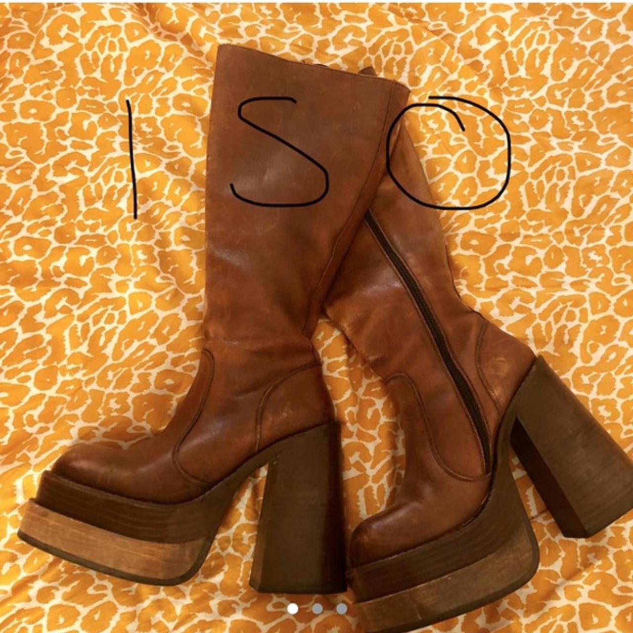 HMU WITH ANY SONAX, DOLLS KILL OR ANYTHING... | Depop