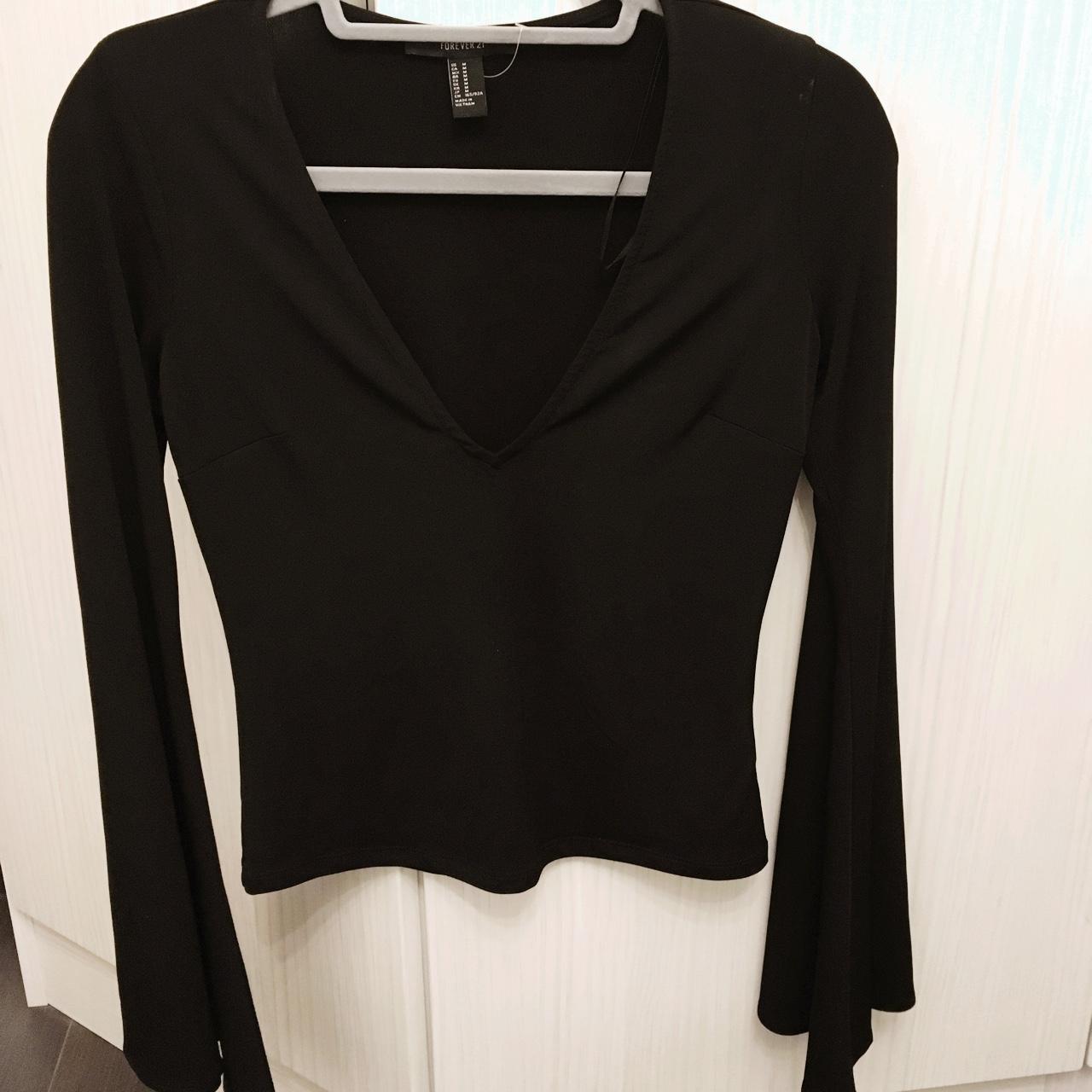 Black forever 21, low V neck top, with flare... - Depop