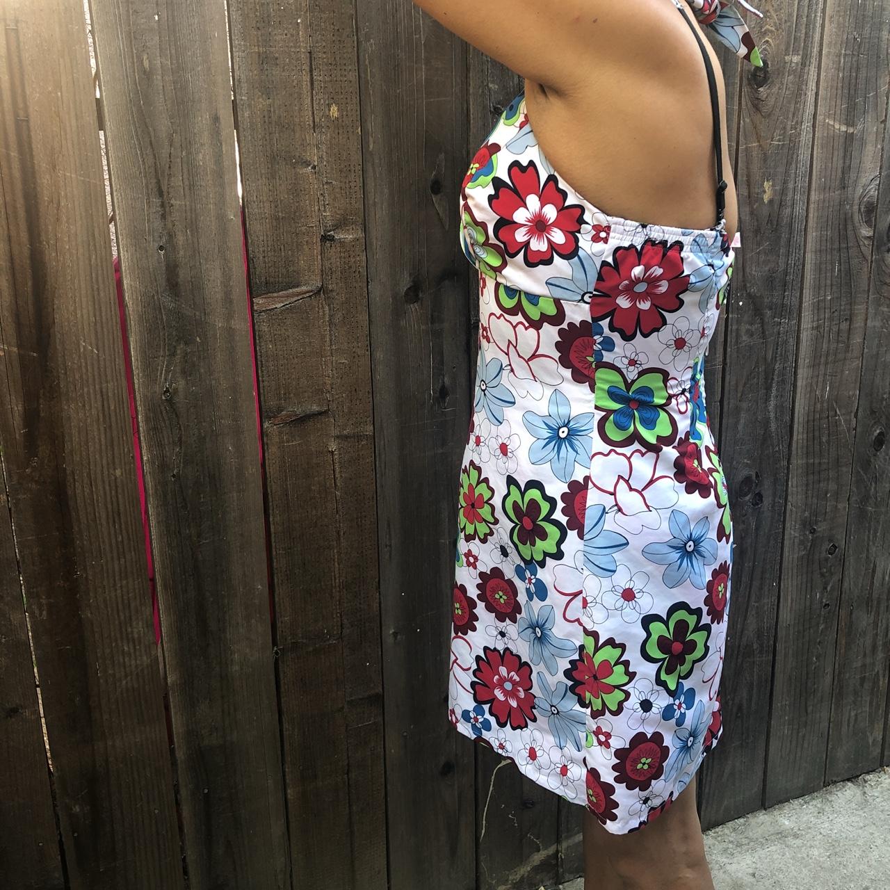 A cute strip dress dress on one side and on the... - Depop