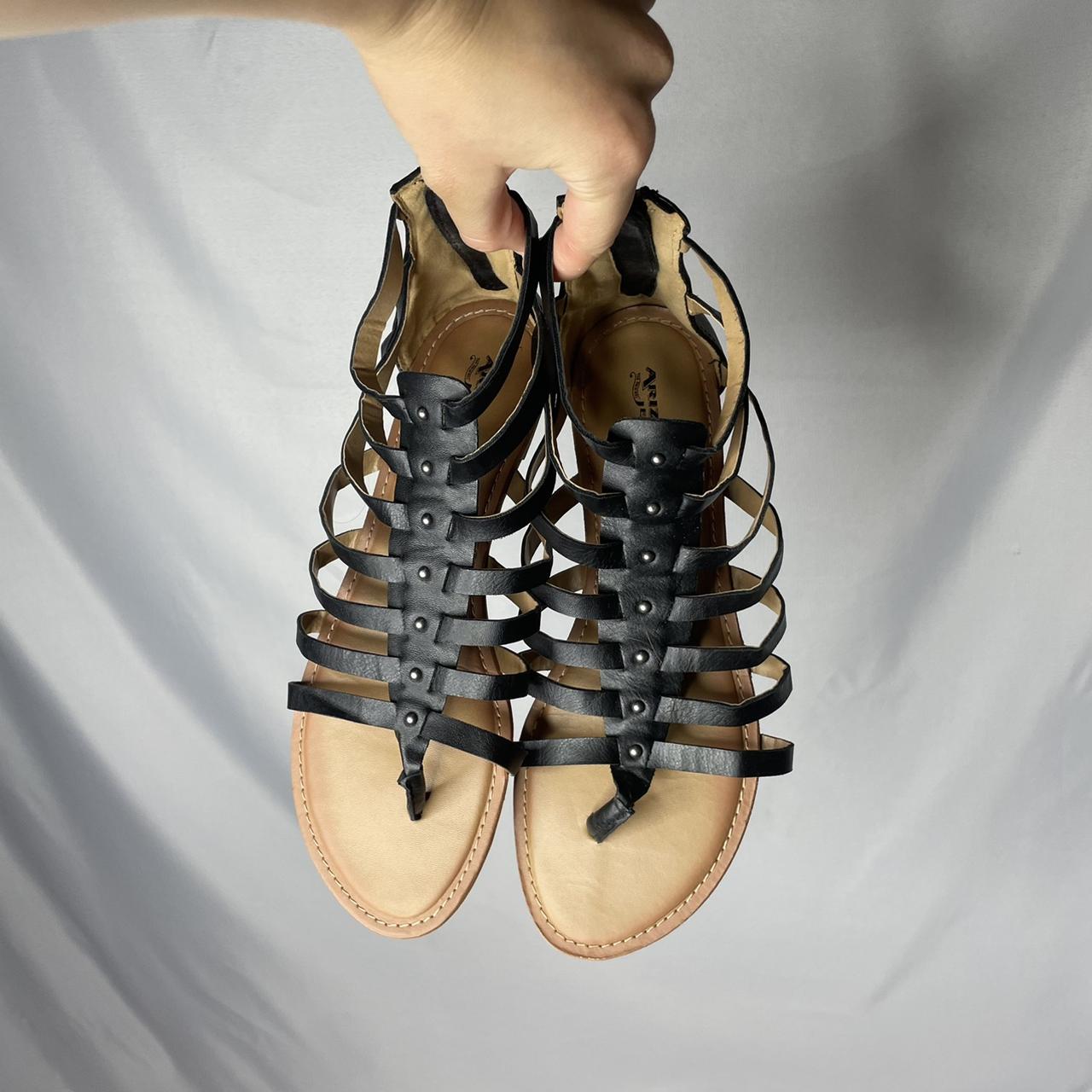 Arizona Women's Black Sandals | Depop