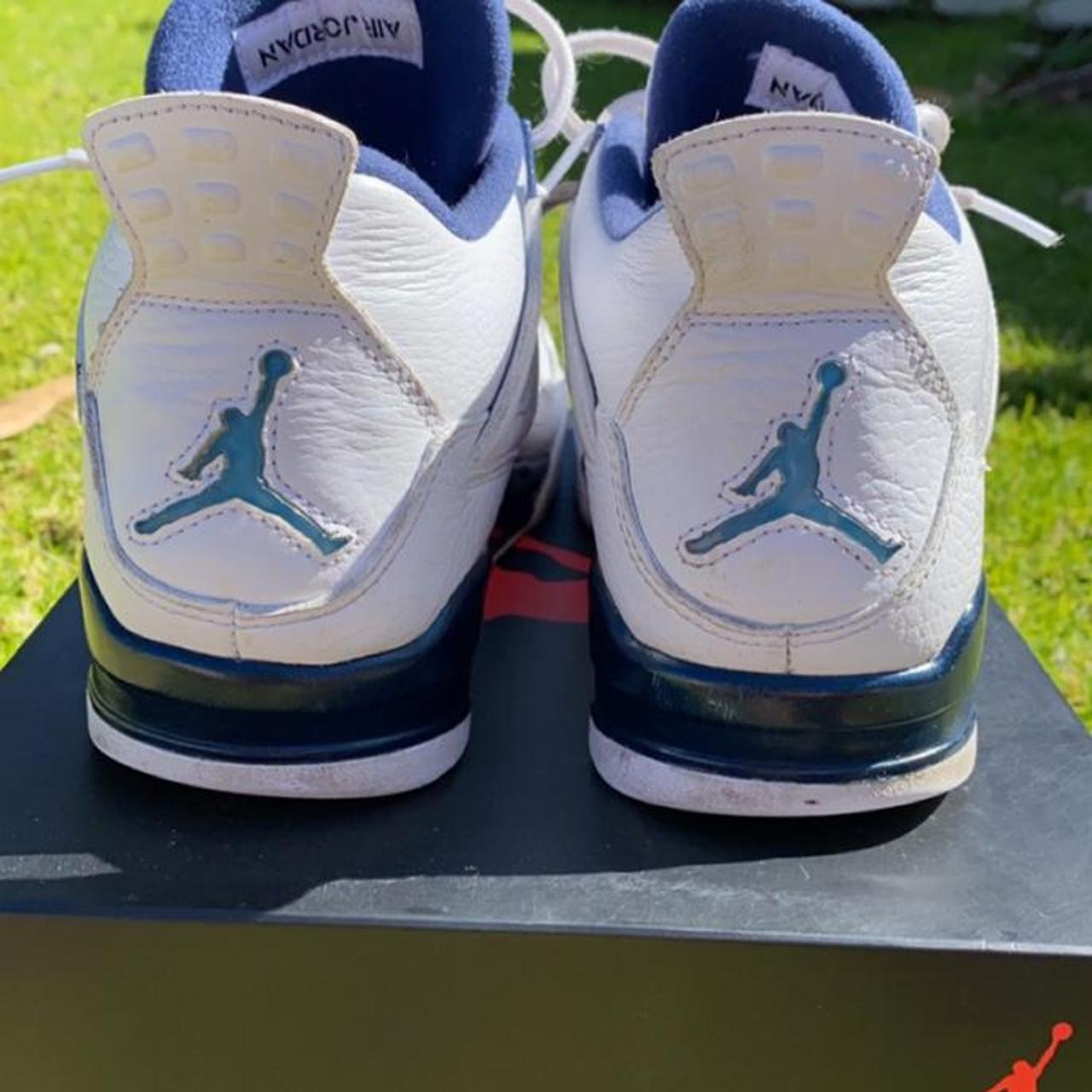 Jordan 4 columbia Ls Us 9 good condo slight... - Depop