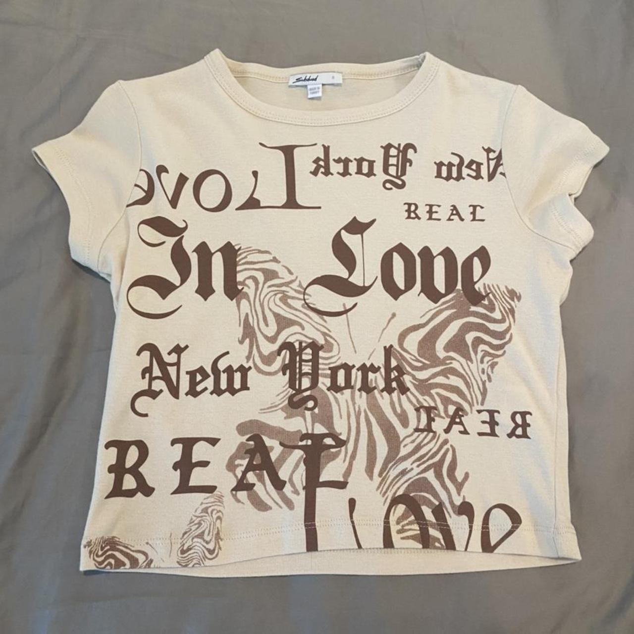 subdued graphic “new york” and “love” also has a... - Depop