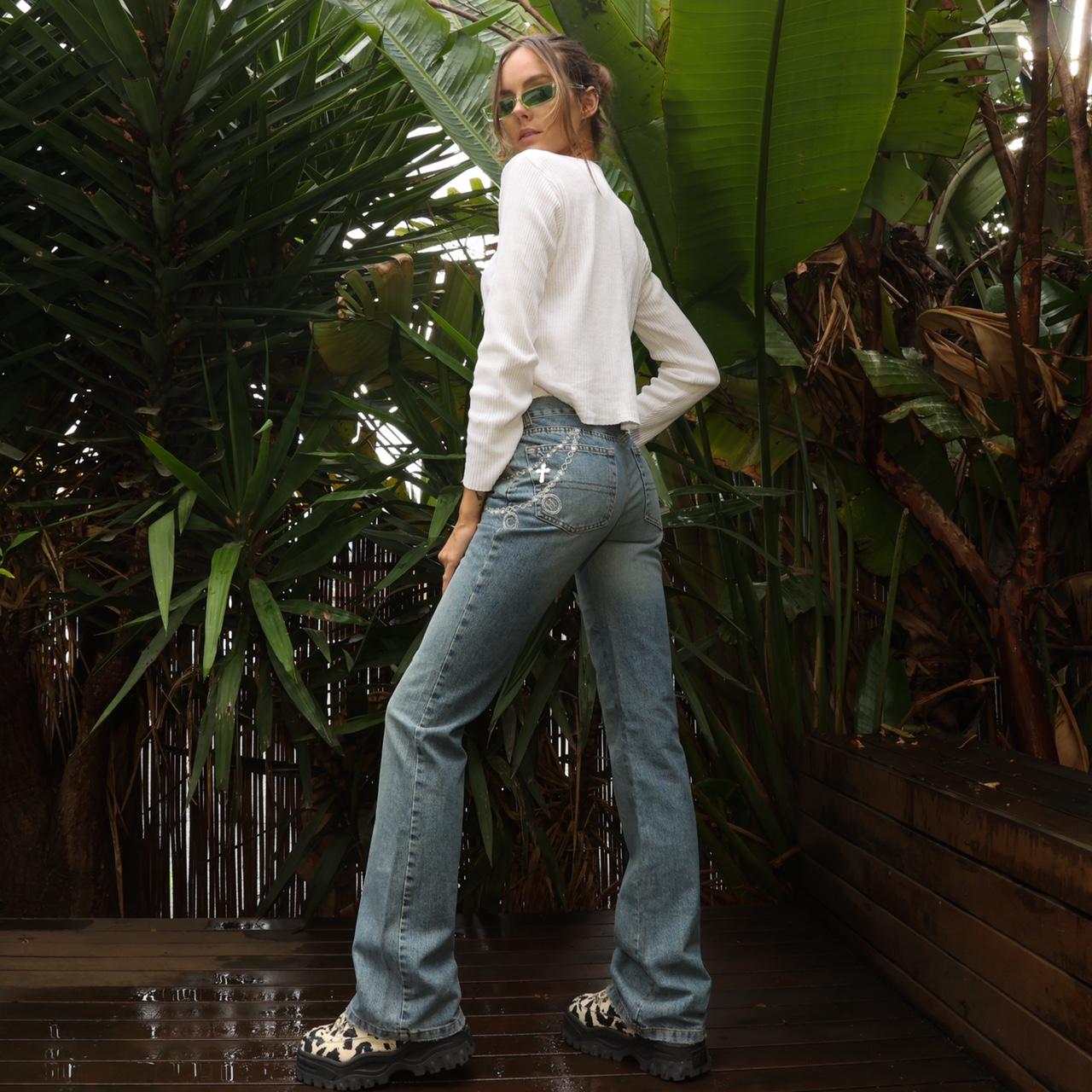 VINTAGE Y2K BLINGIN’ LOW RISE FLARE DENIM PANTS... - Depop