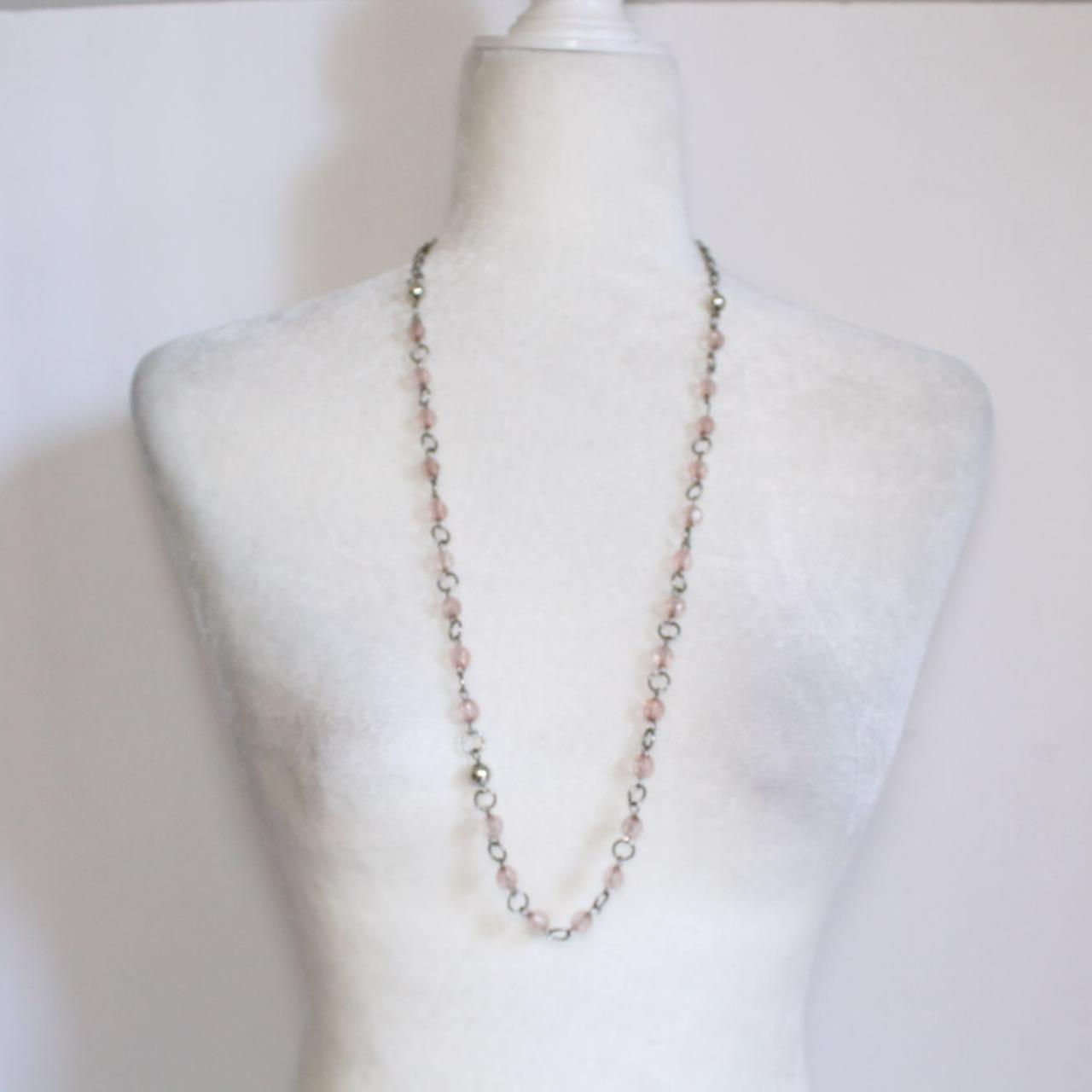 Pink Beaded Silver Chain Link Necklace Excellent... - Depop