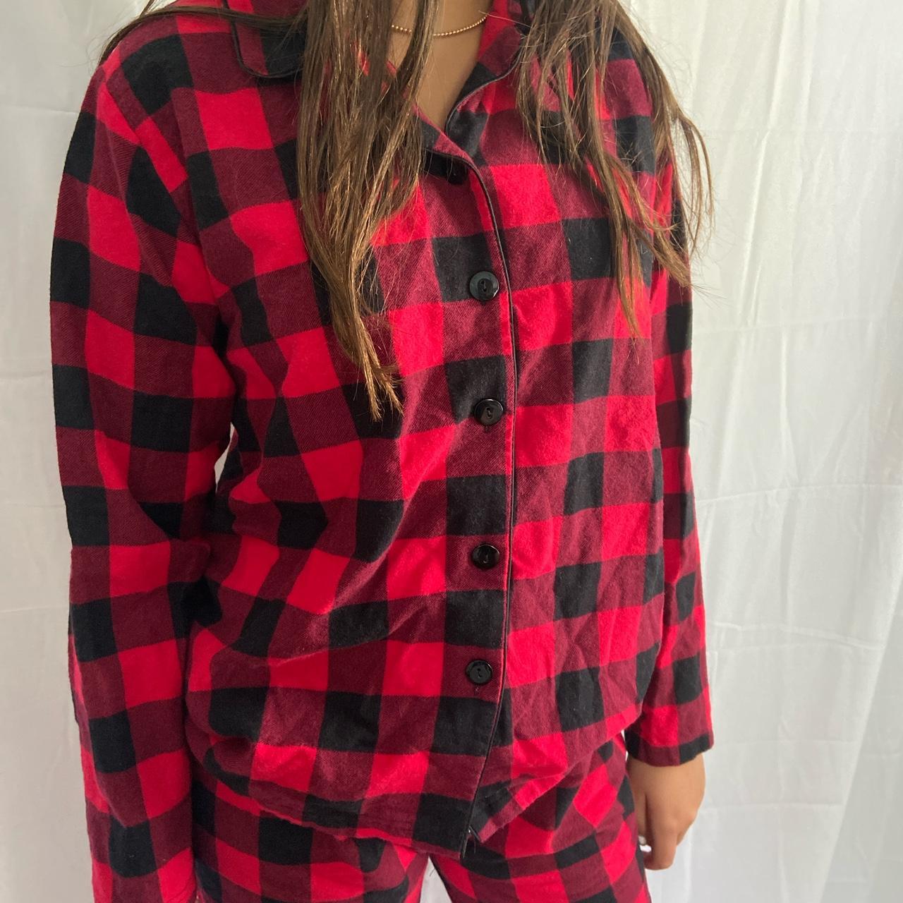 Brandy Melville Women's Red and Black Pajamas | Depop