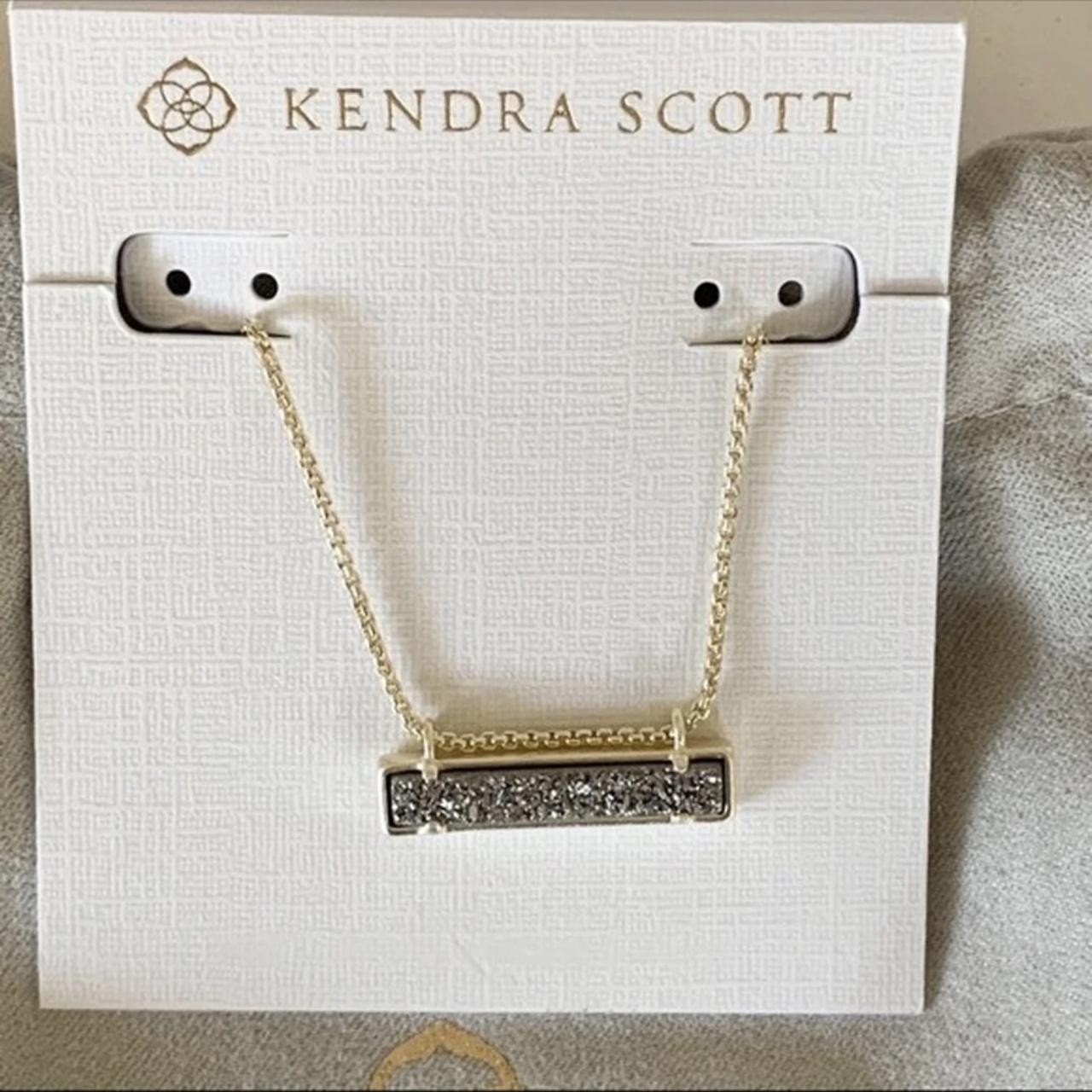 Leanor Gold Bar Pendant necklace from Kendra Scott.... - Depop