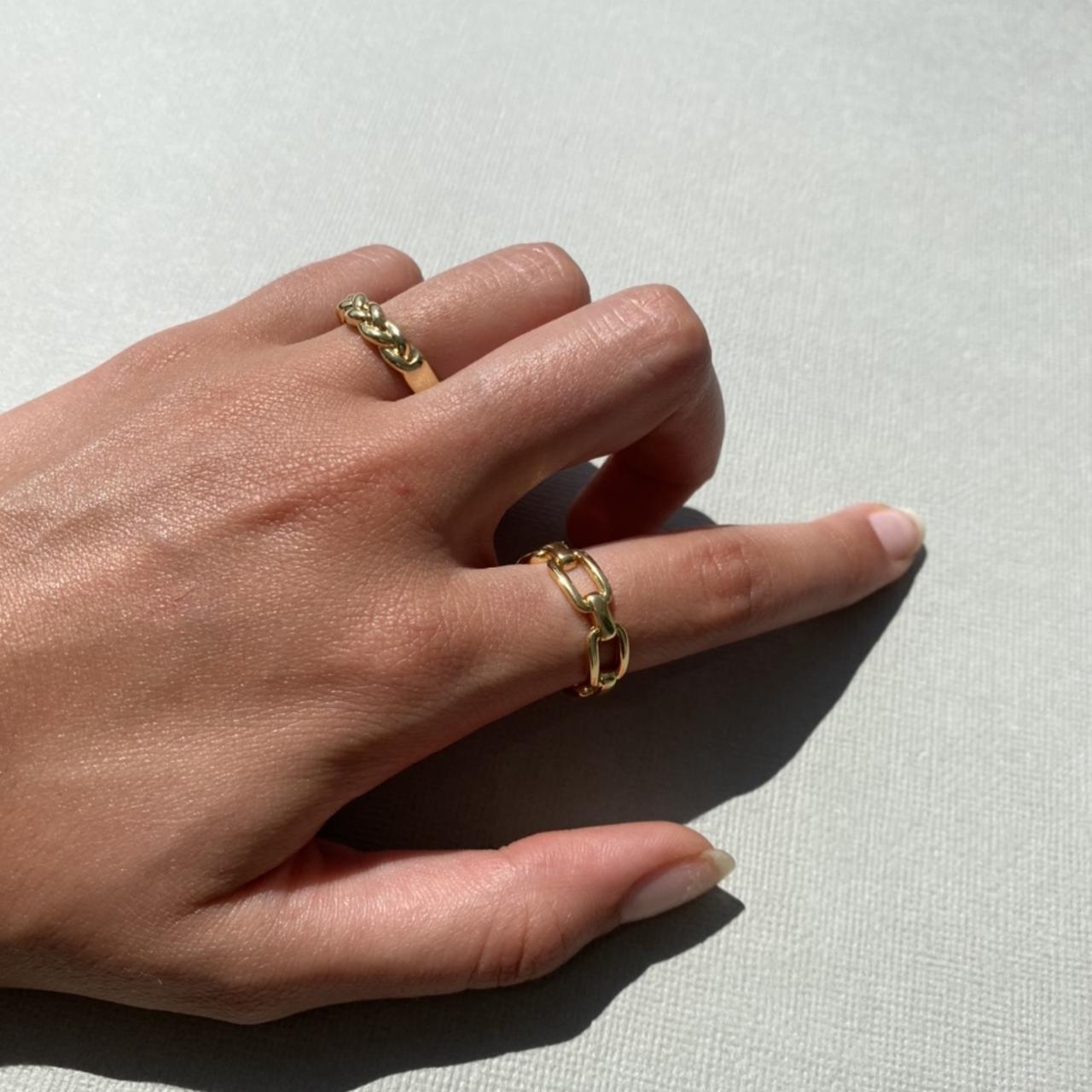 The Ava ring 🌟 Size: 7 Material: 18k gold plated... - Depop