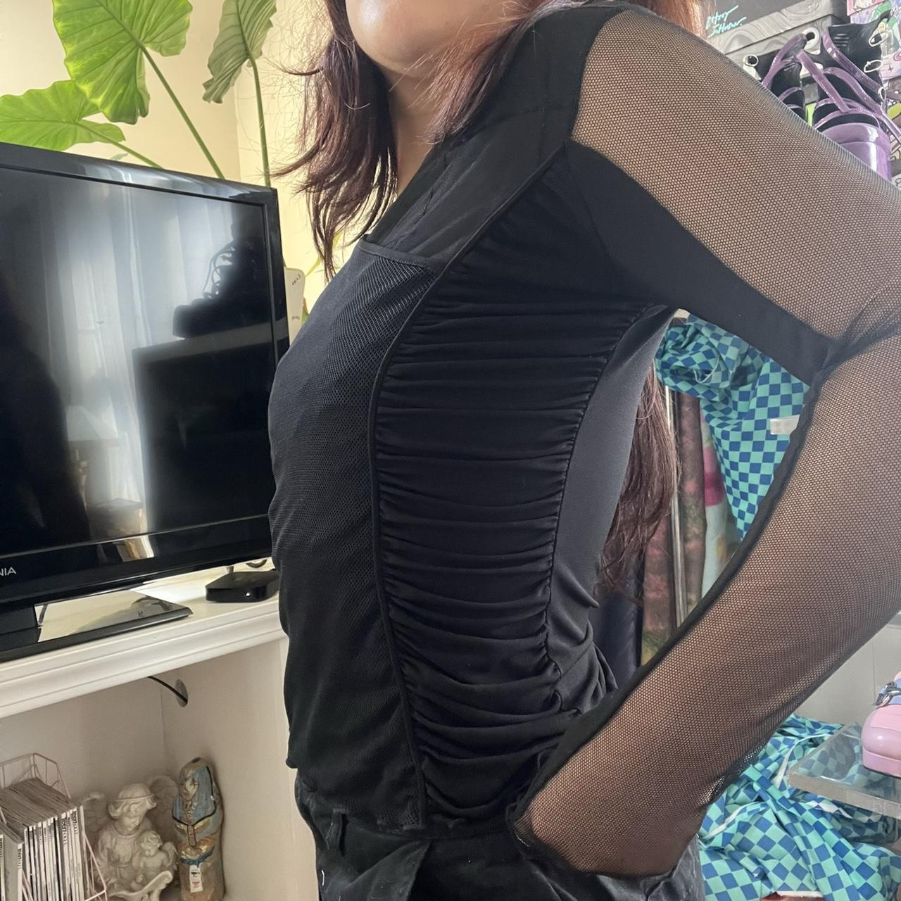 COOLEST BLACK MESH TEXTURED LONG SLEEVE 🖤 Such Kim... - Depop