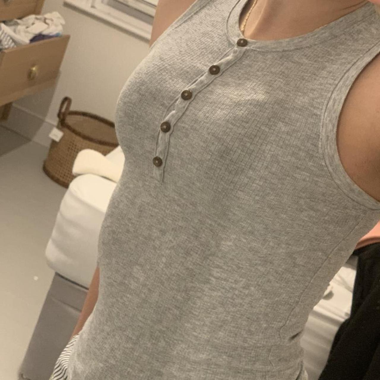 Gap Women's Grey Vest | Depop
