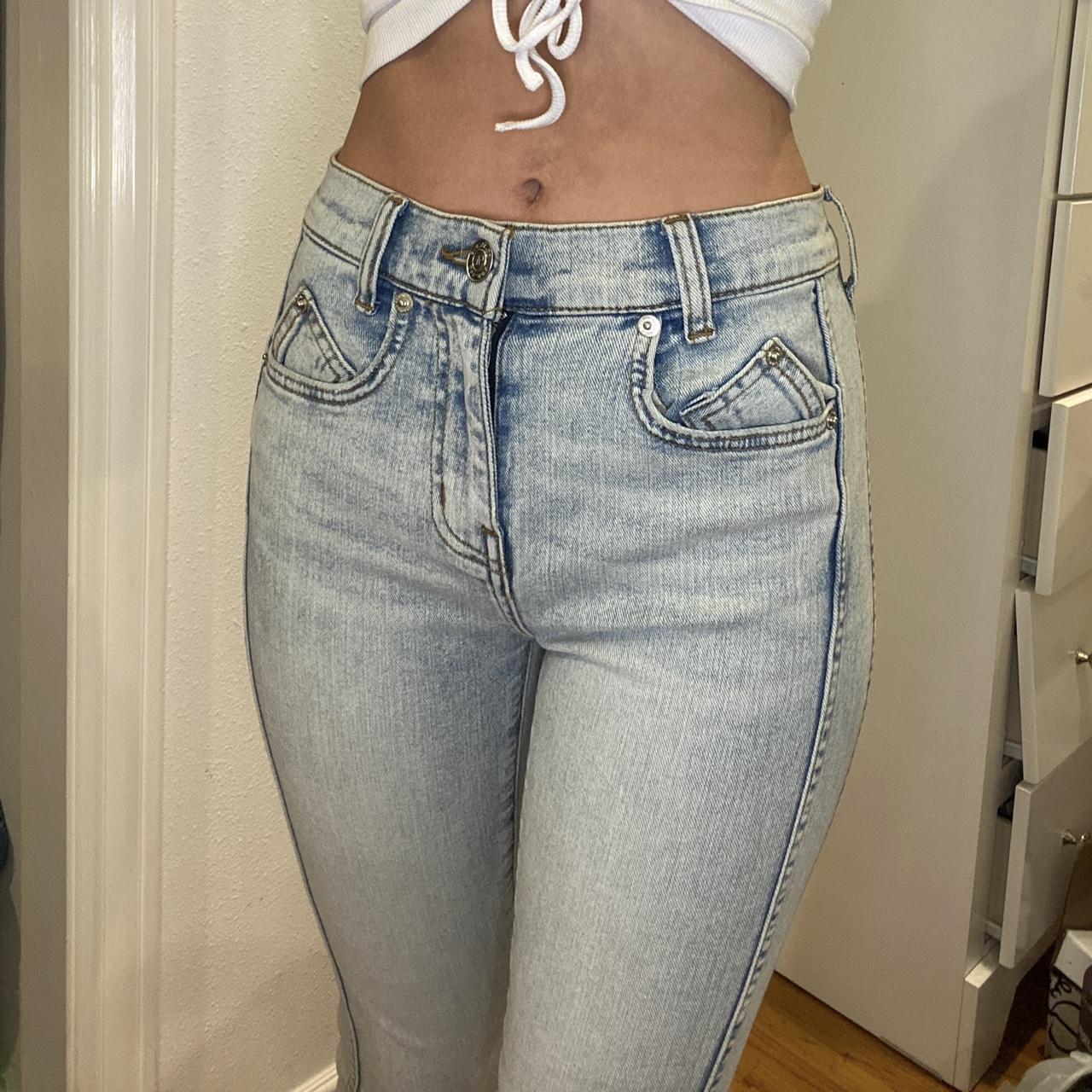 Super cute light washed jeans Brand new never worn... - Depop