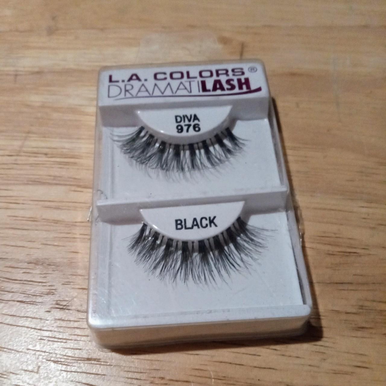 L.A. Colors Black Diva Dramatilash Adhesive Lash... - Depop