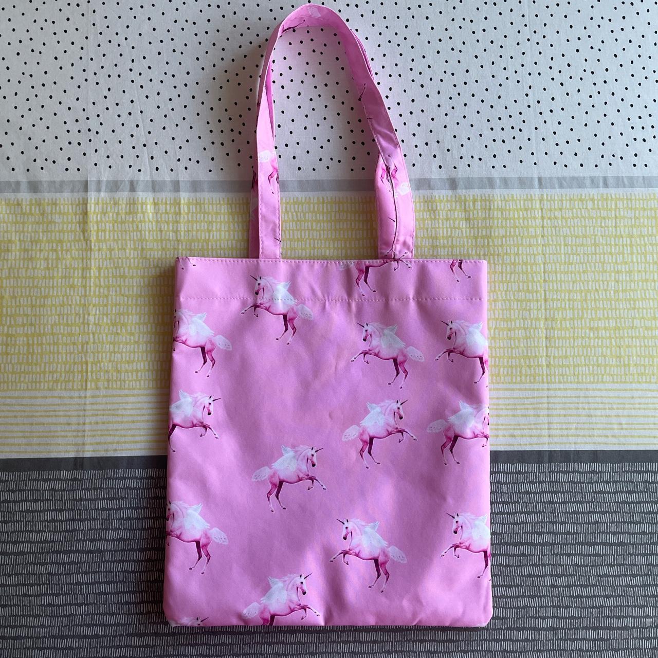 PrettyLittleThing Women's Pink and White Bag | Depop