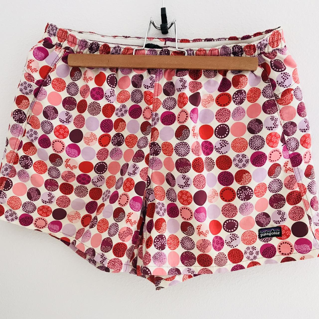 Patagonia baggies women’s large 5 inch inseam fun... - Depop