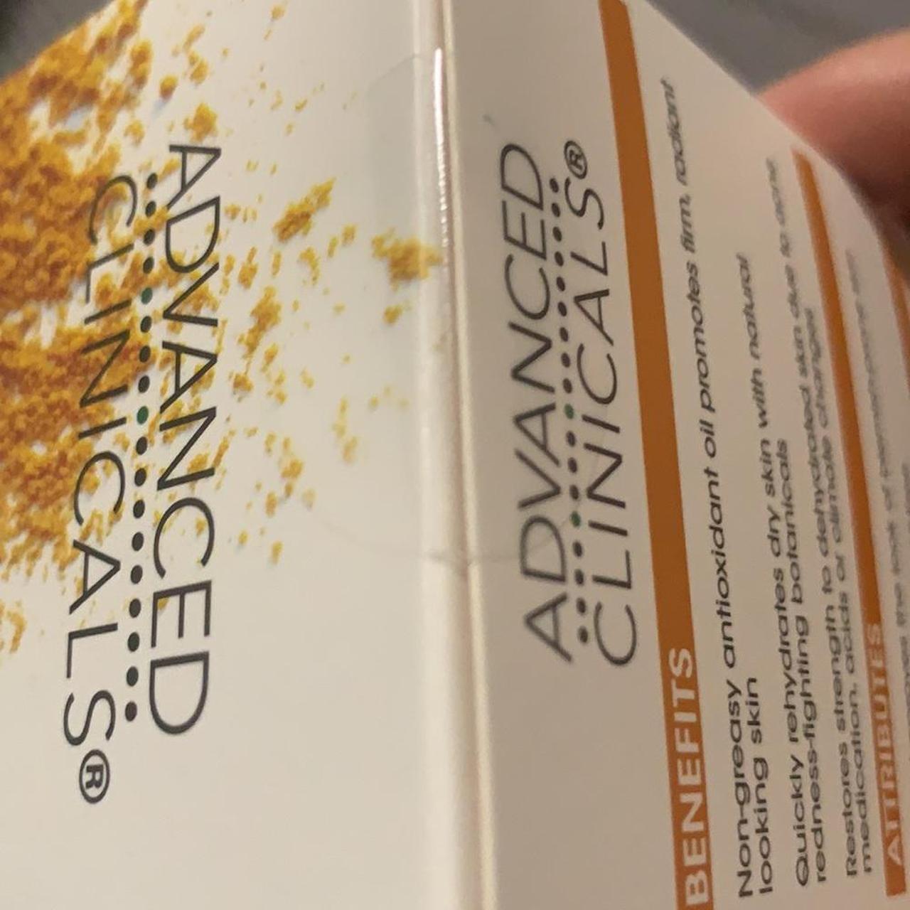 1.8 fl.oz Tumeric Face Oil helps skin replenish... - Depop