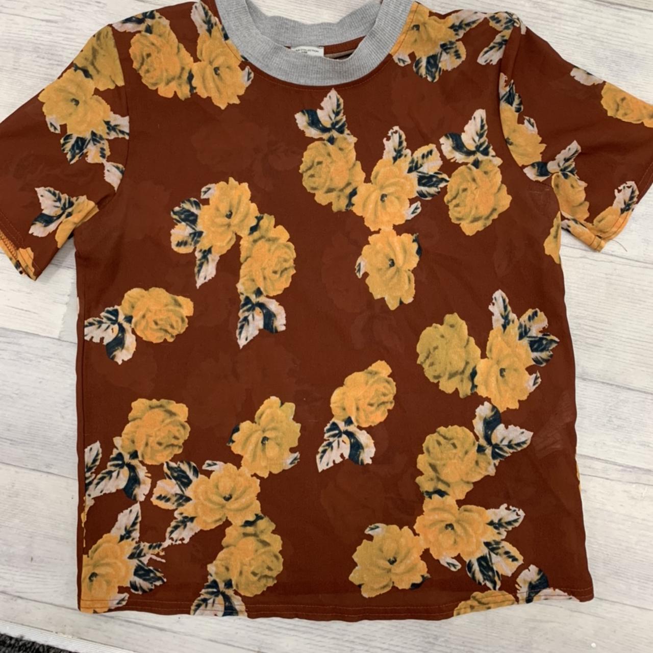 Vintage mesh flowered top Fits size 8 model 5’5”... - Depop