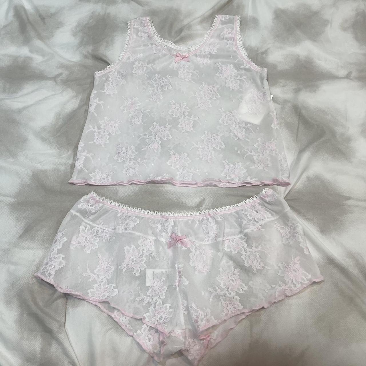 Lace floral set Sleep set specially designed for... - Depop